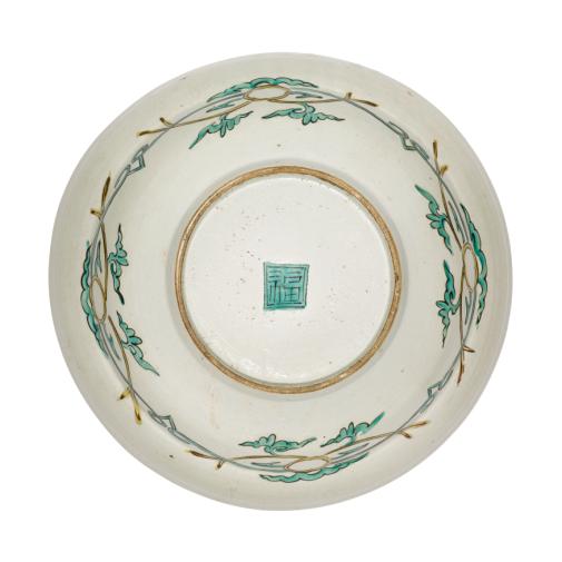 A fine Ko-Kutani dish | Fuku mark | Edo period, circa 1650-60 ...