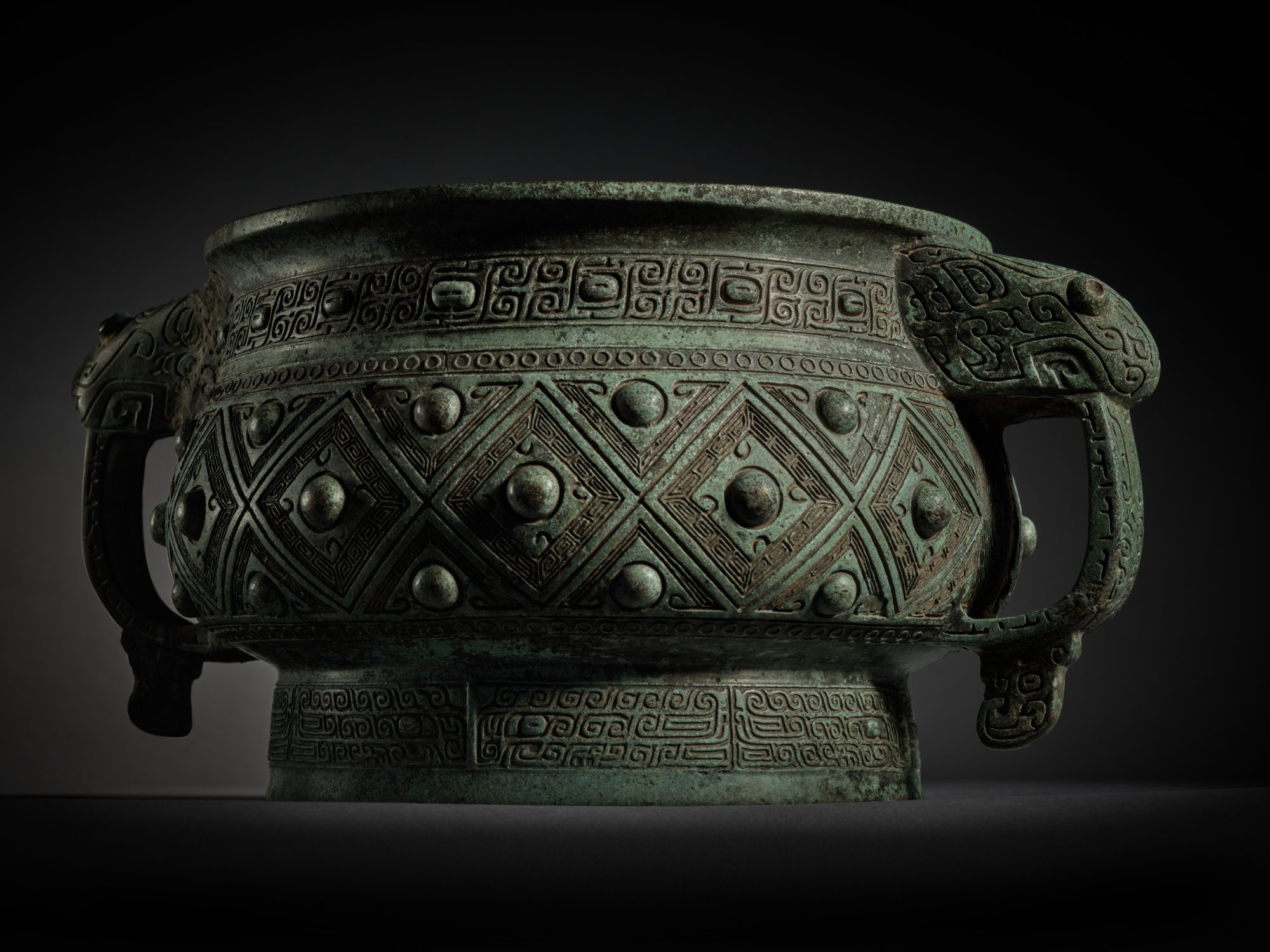 The Yi Yu Gui, Western Zhou dynasty, King Zhao period, probably c. 980 ...