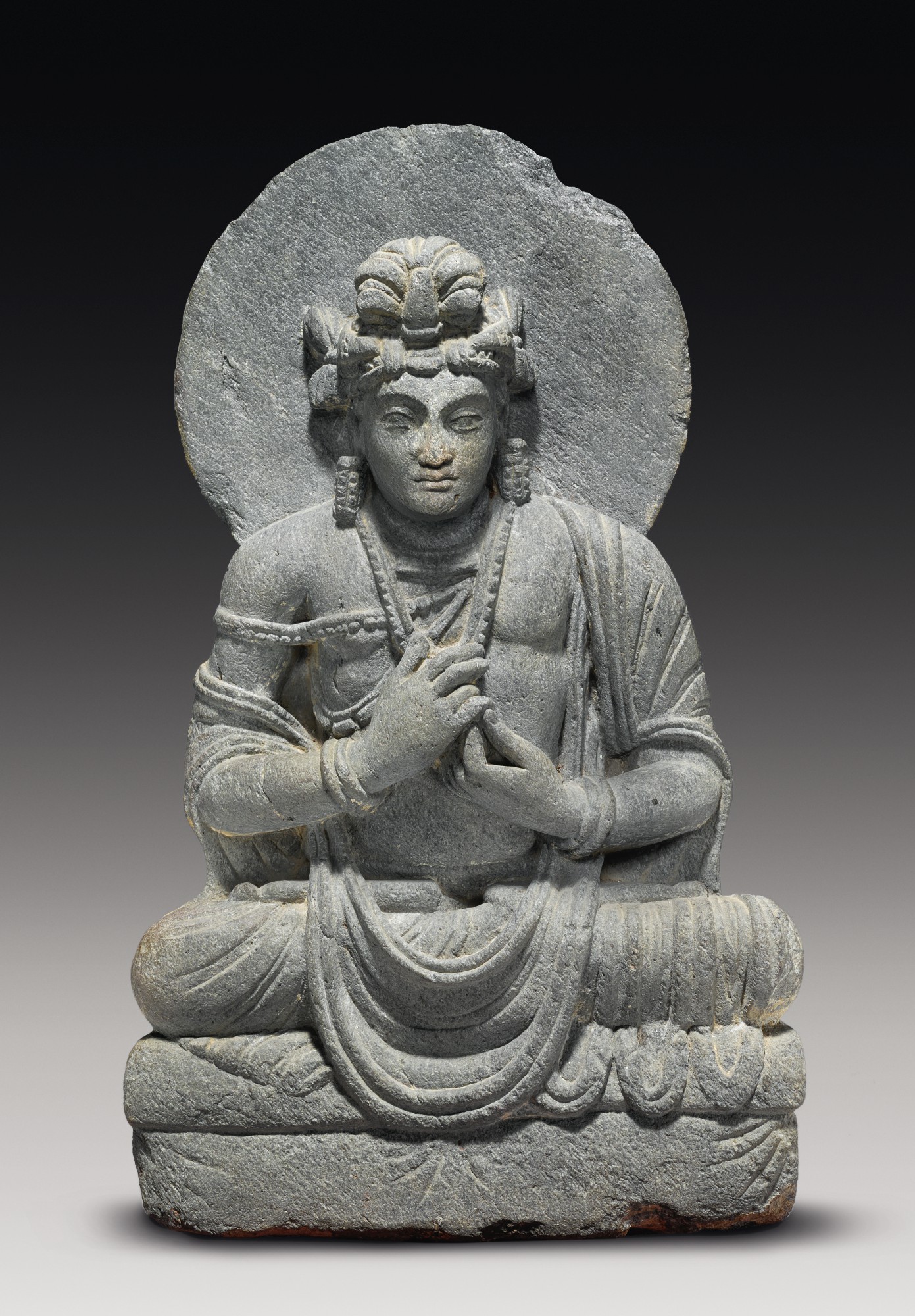 A GREY SCHIST FIGURE DEPICTING A BODHISATTVA, ANCIENT REGION OF ...