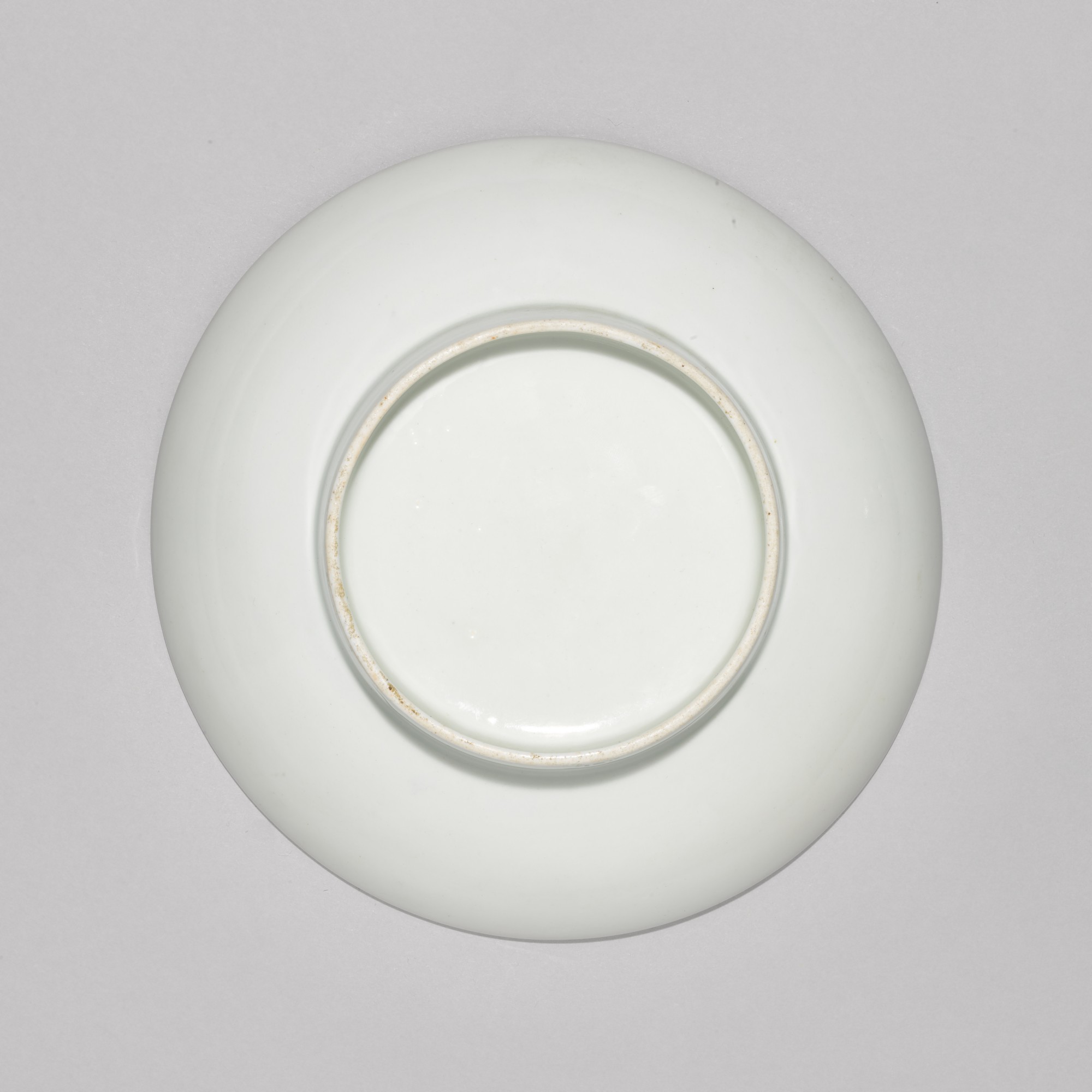 A Nabeshima dish | Edo period, 18th century | Fine Japanese Works of ...