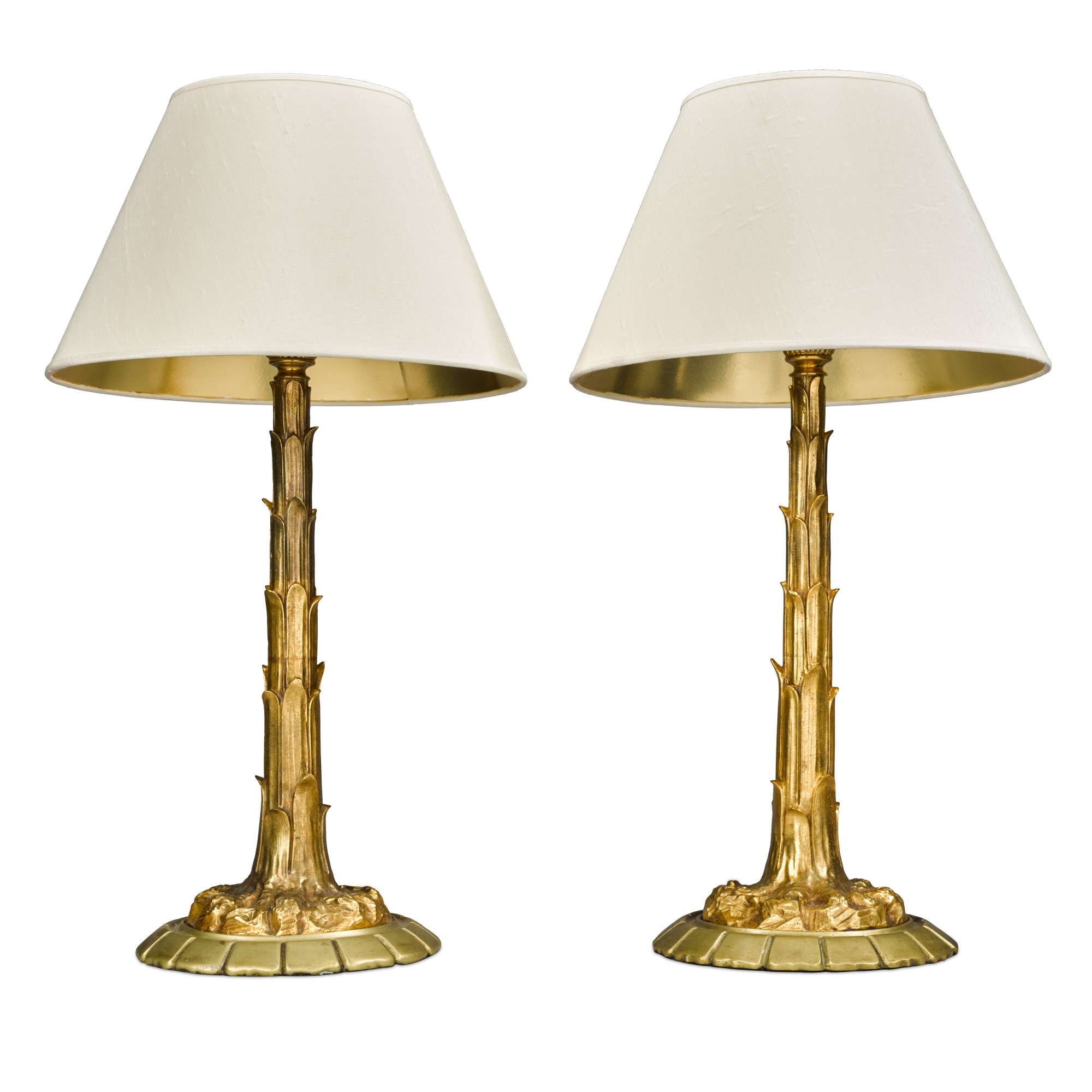 A pair of George IV style gilt-lacquered brass lamps, 20th century, in ...