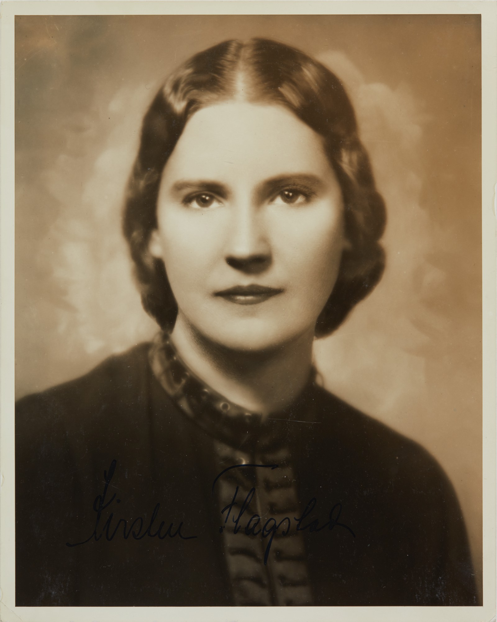 Opera. Collection of c.90 photographs signed by great operatic divas ...