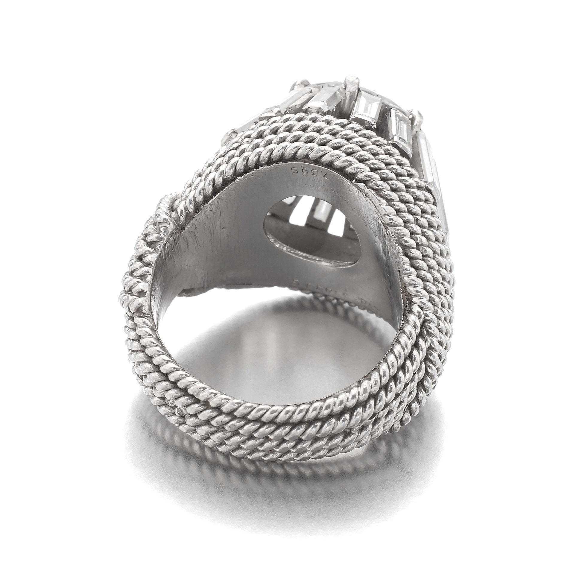 Sterlé | Diamond ring, 1950s | Sterlé | 鑽石戒指，1950年代 | Magnificent ...