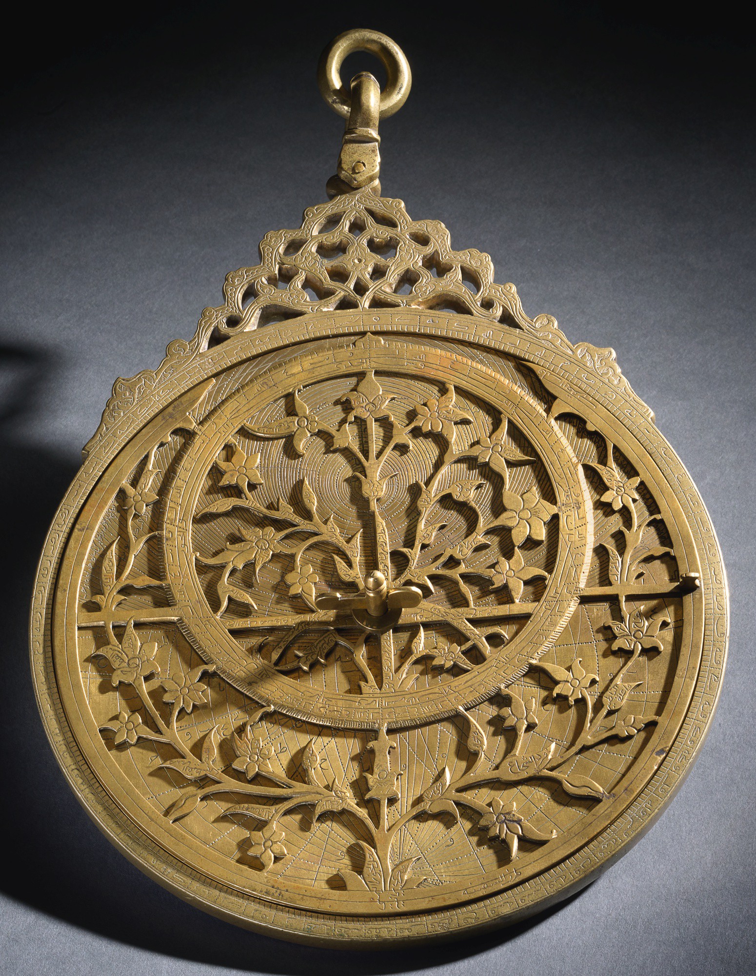 A HIGHLY IMPORTANT ROYAL MUGHAL PLANISPHERIC ASTROLABE, SIGNED BY DIYA ...