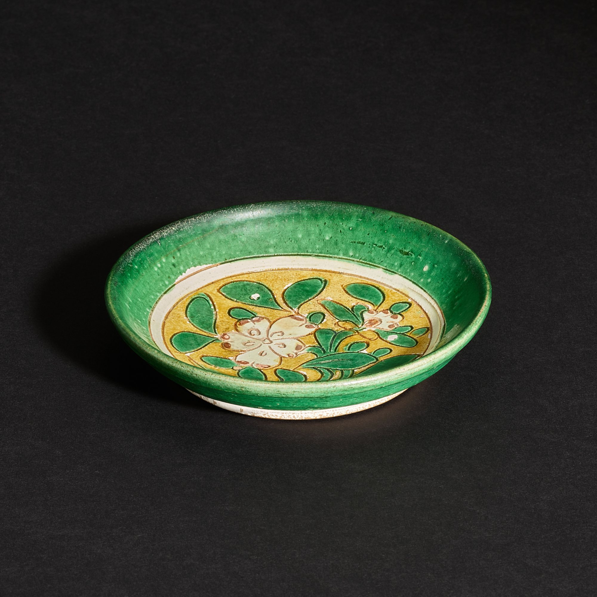 A sancai ‘floral’ dish, Liao dynasty 遼 三彩花卉紋盤 | CHADŌ – The Beauty of ...