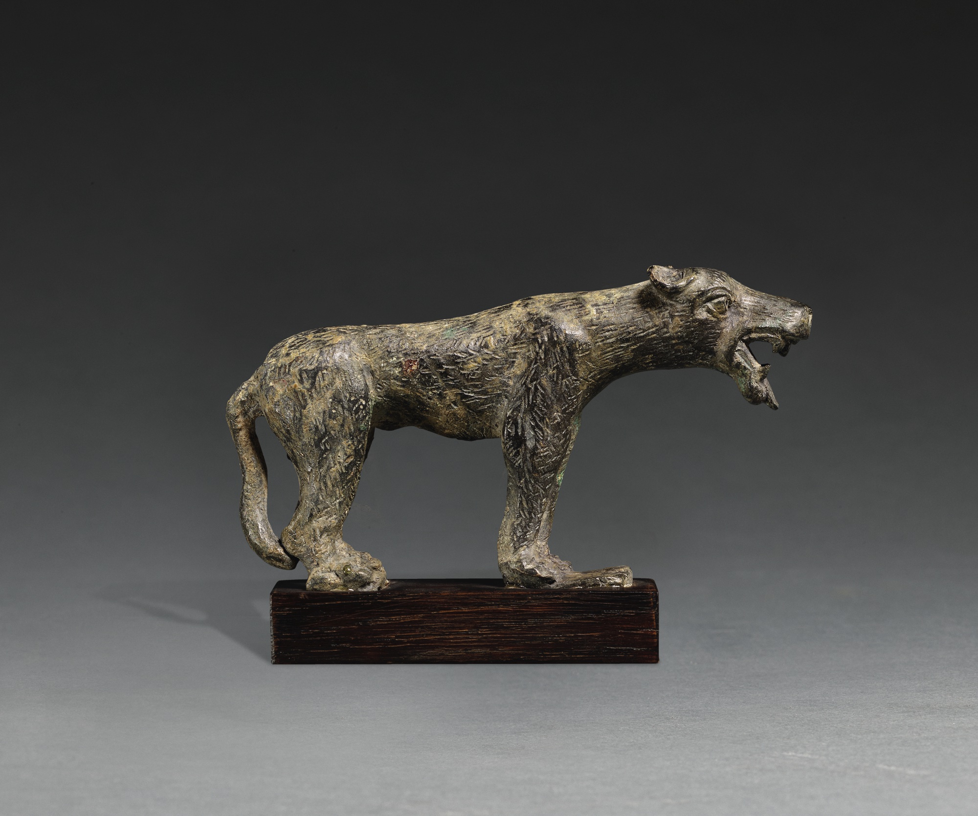 A ROMAN BRONZE FIGURE OF A WOLF, CIRCA 2ND CENTURY A.D. | Ancient ...