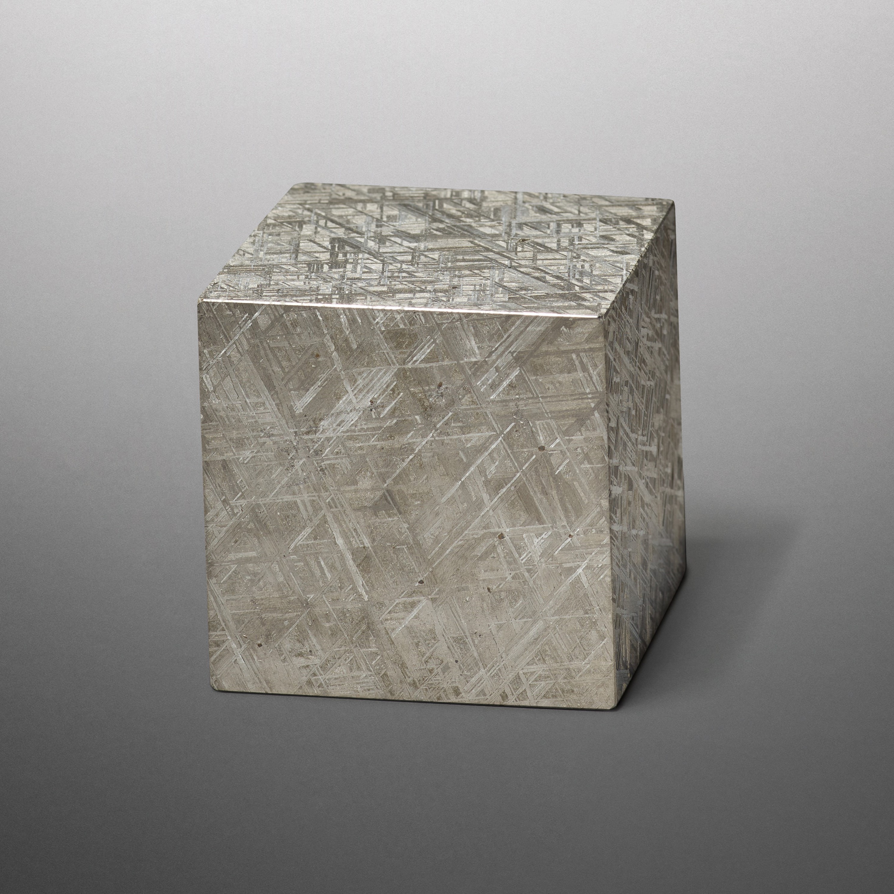 Muonionalusta Meteorite Cube | Crystalline Structure Of An Iron ...