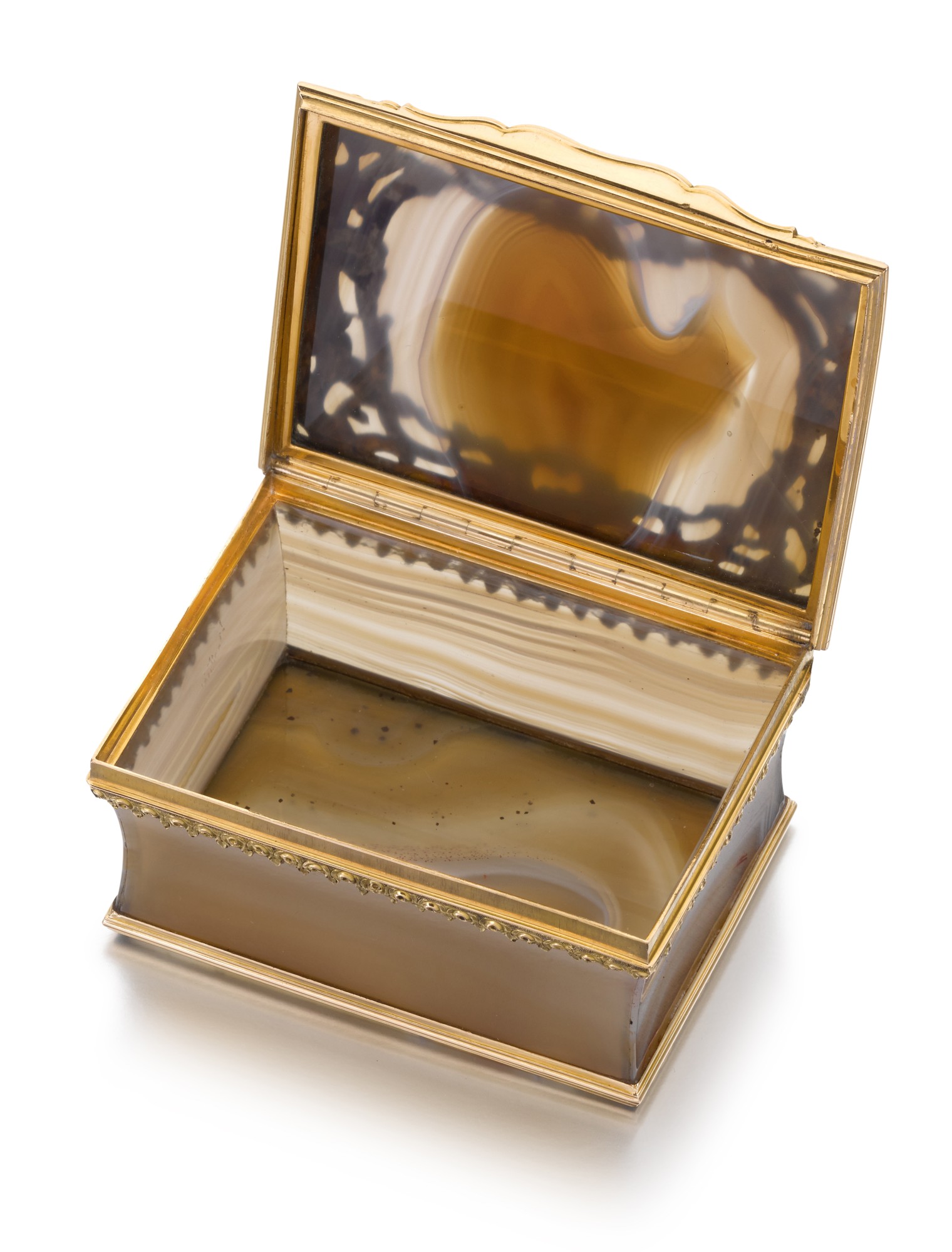 A gold-mounted hardstone snuff box, English, circa 1760 | Gold Boxes ...