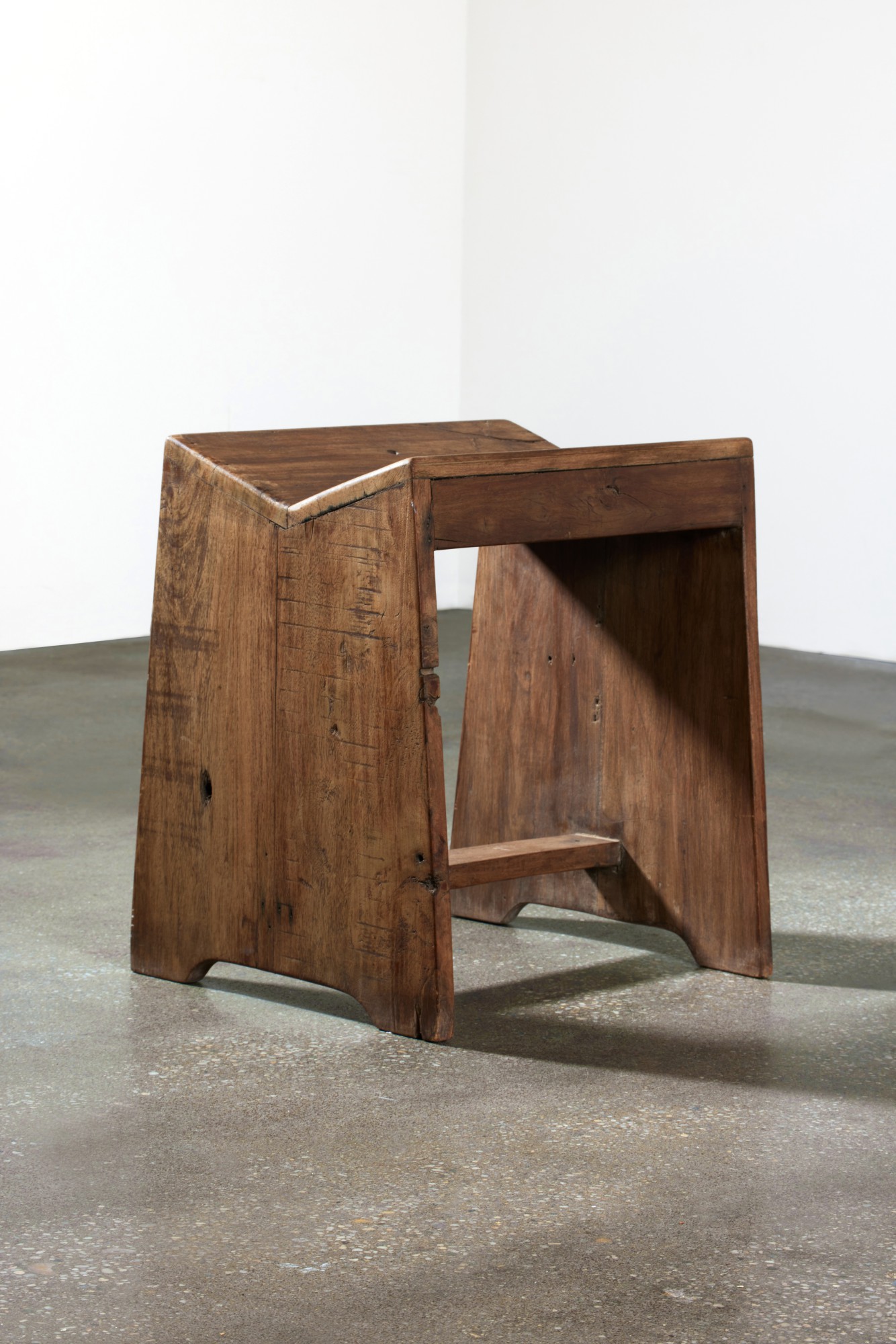 Low Stool | Important Design | 2021 | Sotheby's