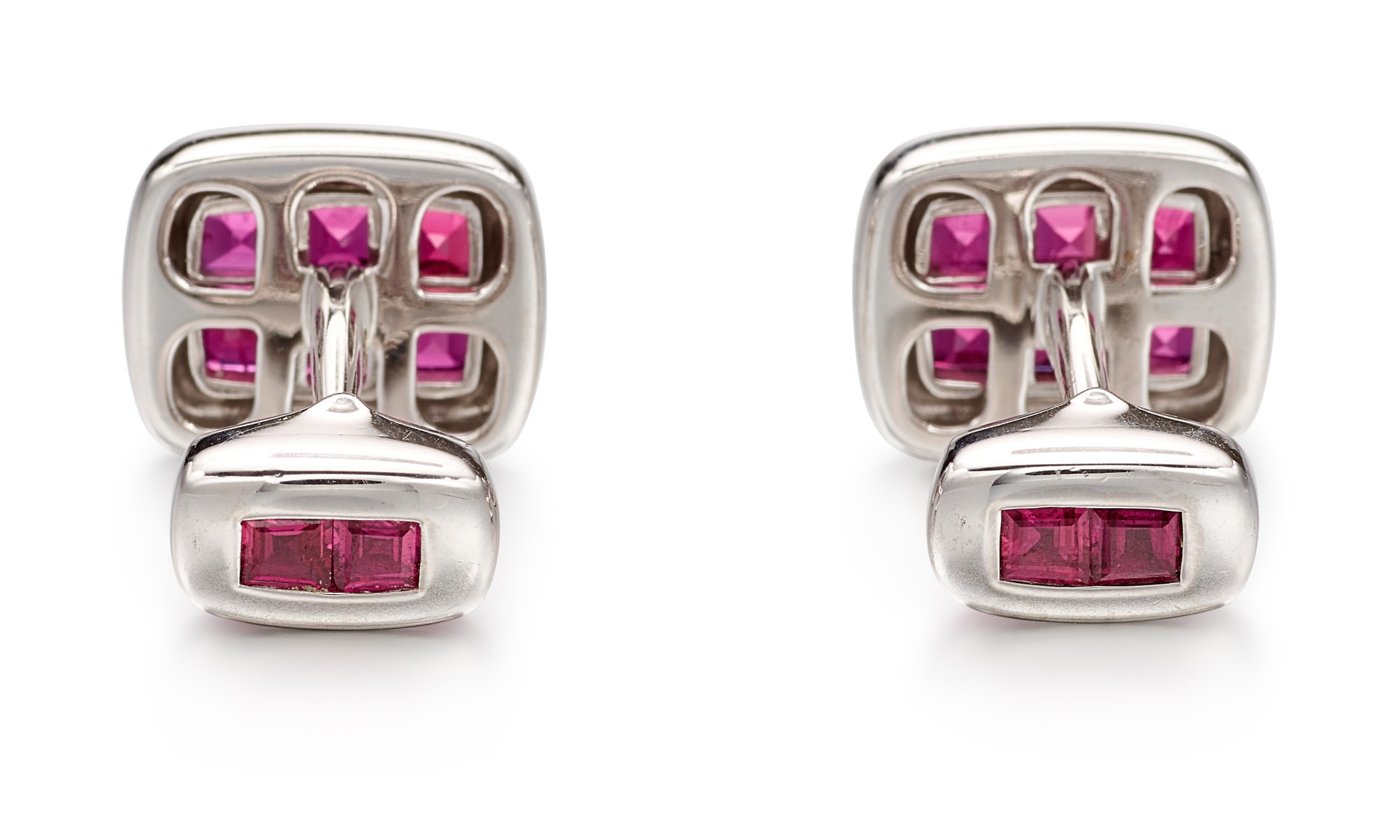 Pair of Ruby and Diamond Cufflinks | 格拉夫| 紅寶石 配 鑽石 袖扣一對 (紅寶石共重約3.70克拉 ...