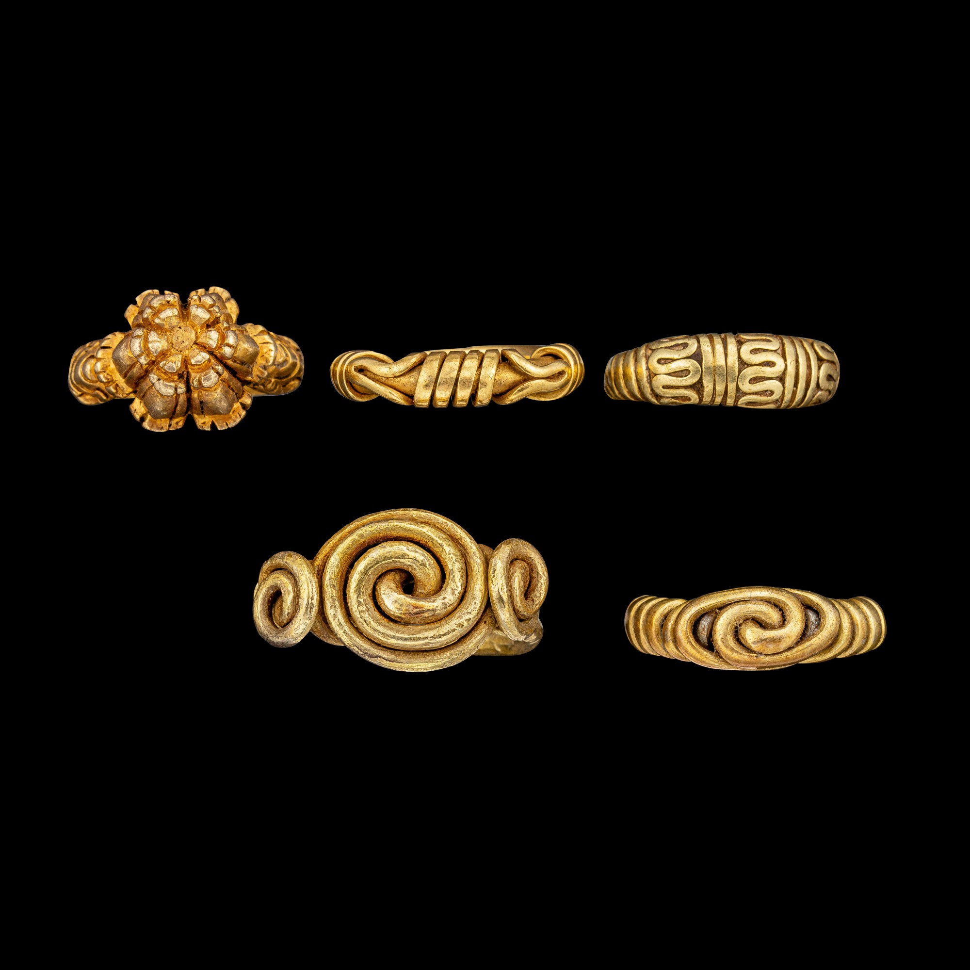 Five gold rings Java, Indonesia, 10th - 15th century | 十至十五世紀 印尼爪哇 ...