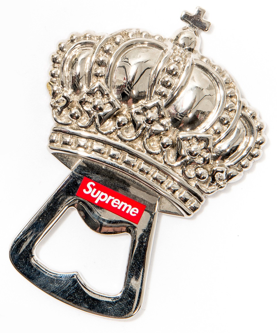 A GROUP OF 10 SUPREME DRINKING ACCESSORIES | The Supreme Vault: 1998 ...