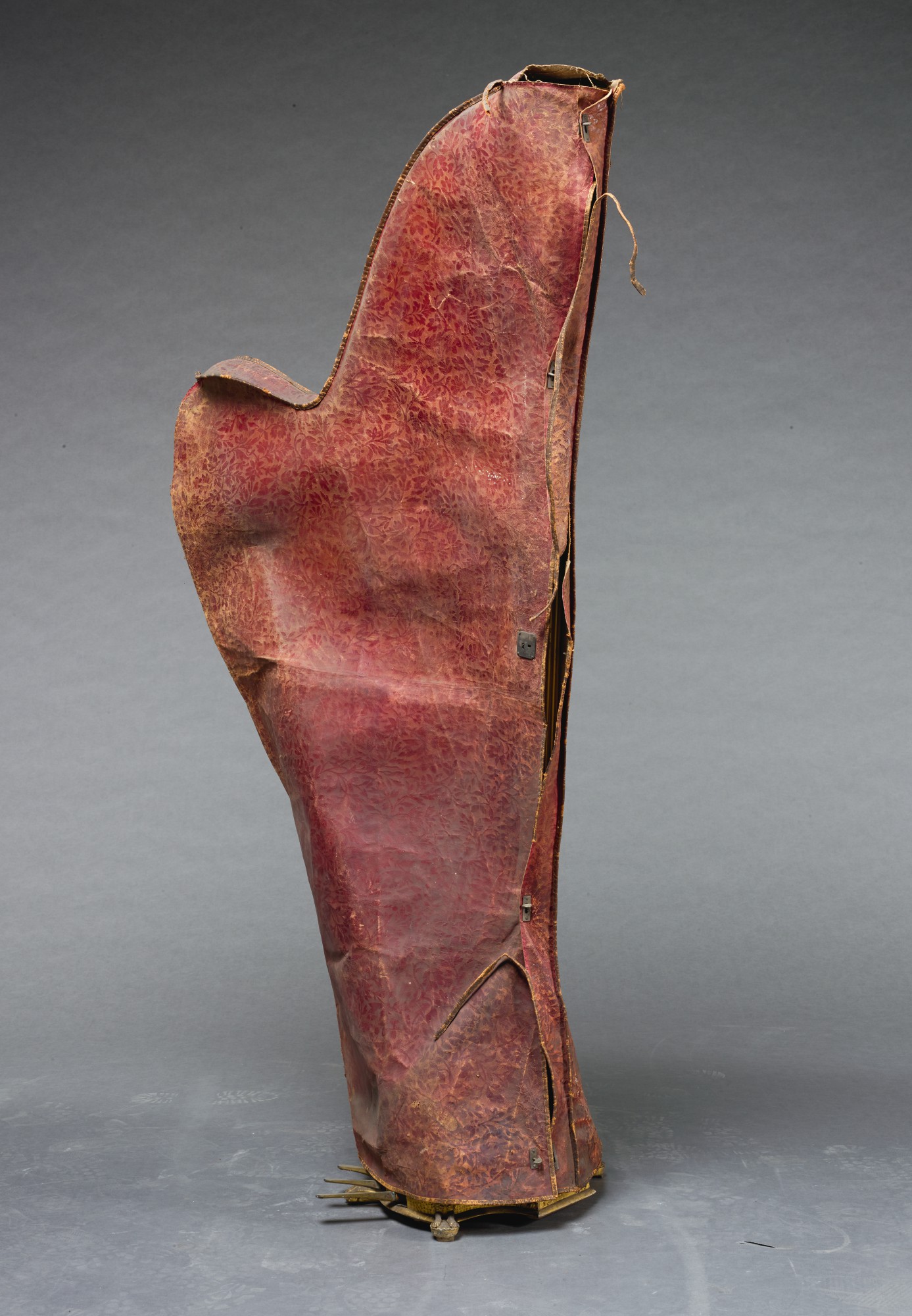 A GEORGE IV GILTWOOD AND SATINBIRCH DOUBLE-ACTION PEDAL HARP BY ...