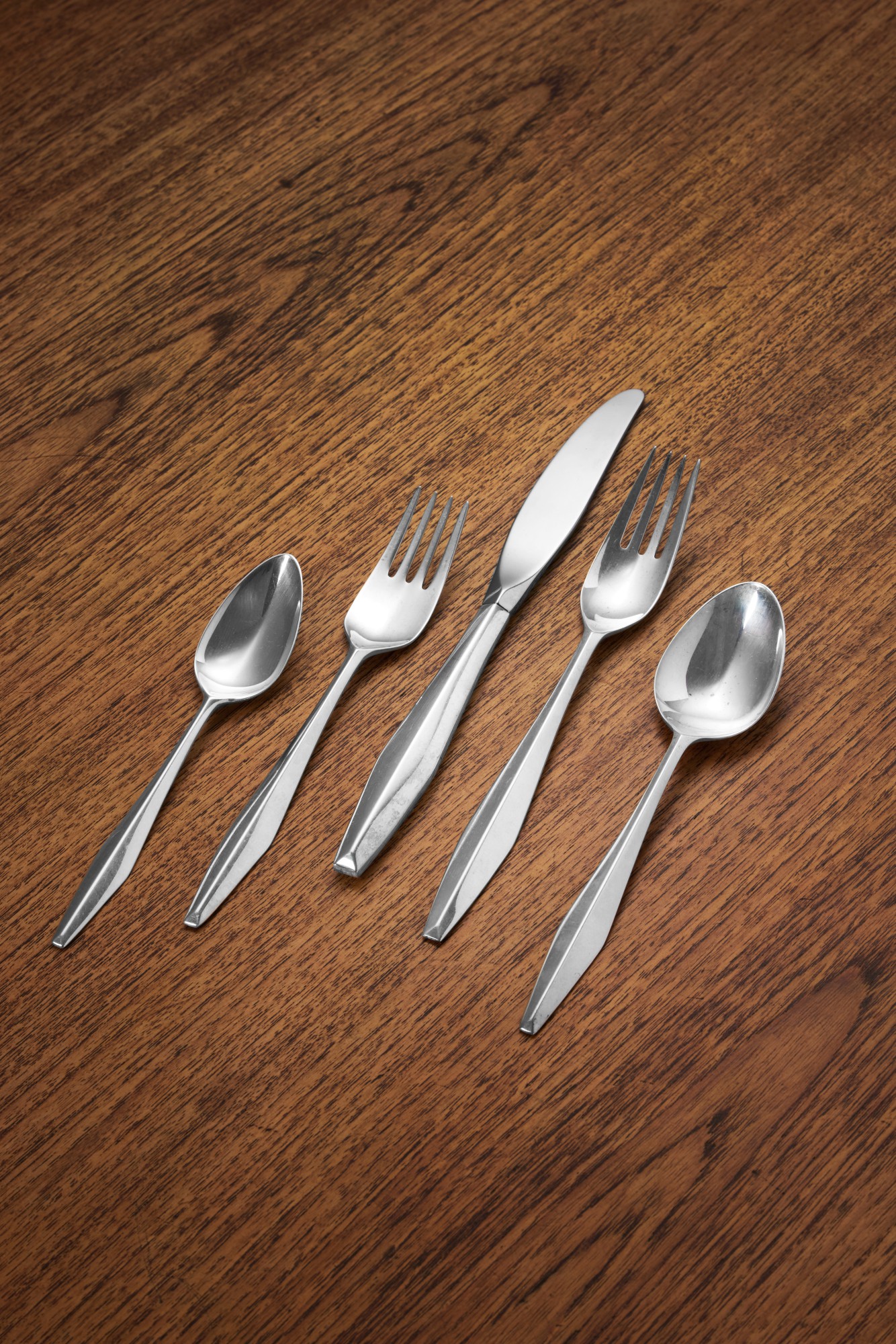 "Diamond" Flatware Service | Design Agenda: The Collection of Michael ...