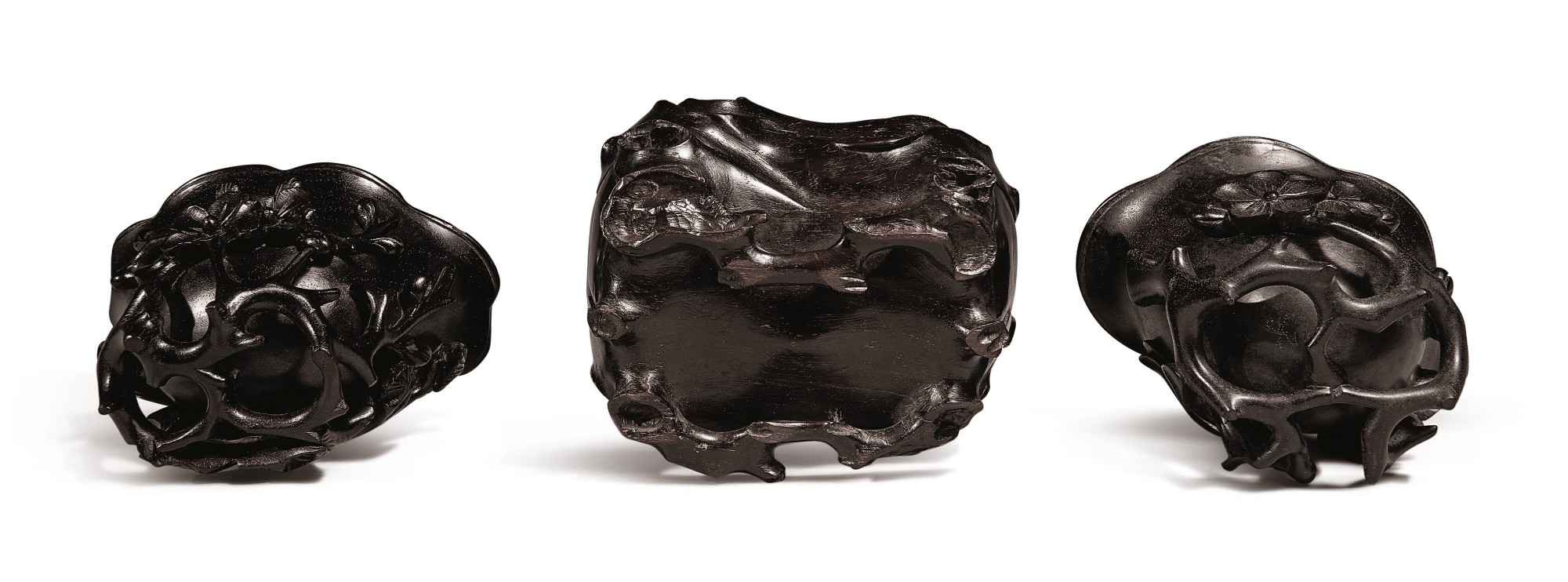 Two 'zitan' libation cups and a 'zitan' box and cover, Qing dynasty ...