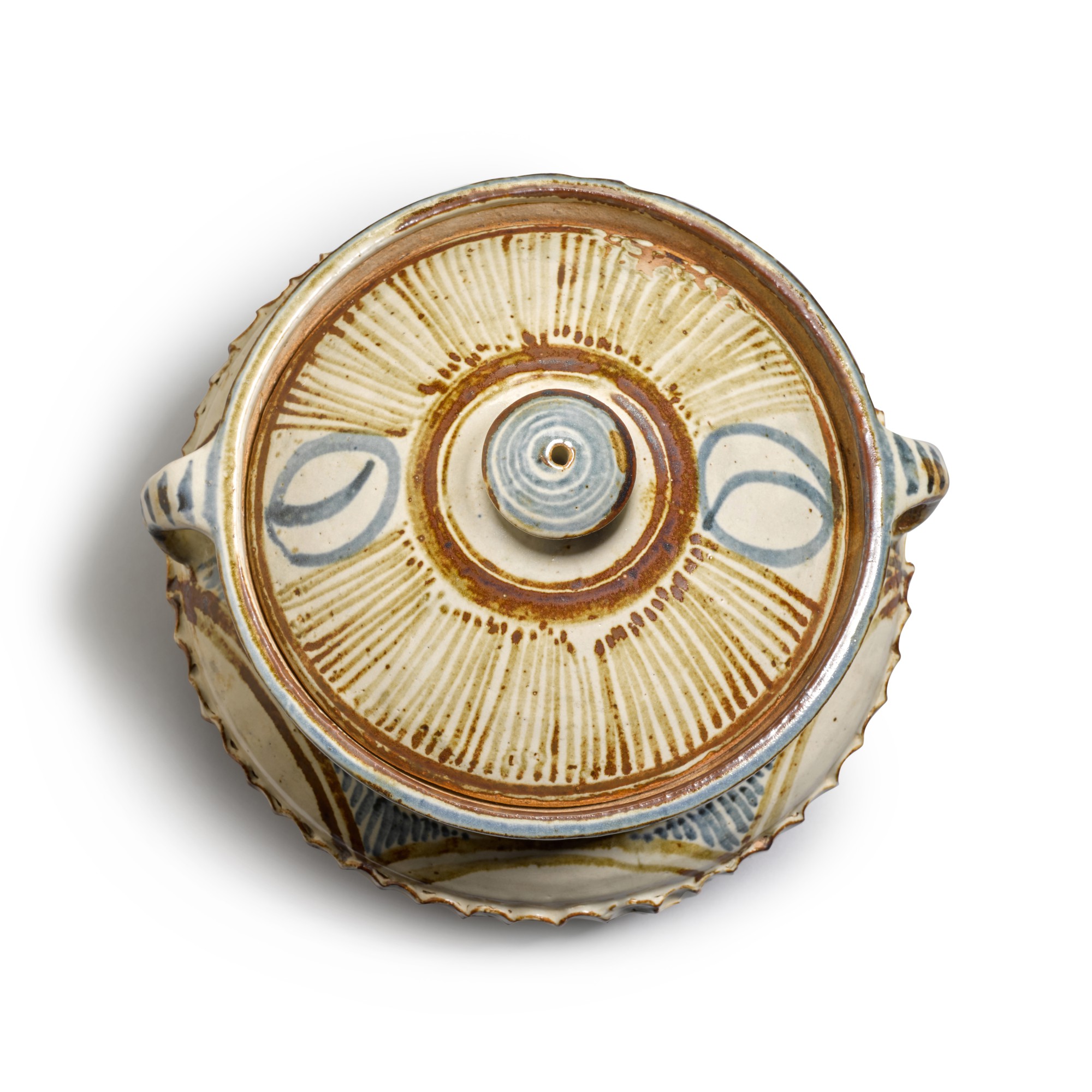 'Gwari' Casserole Dish and Lid with Brushed Decoration | Made in ...