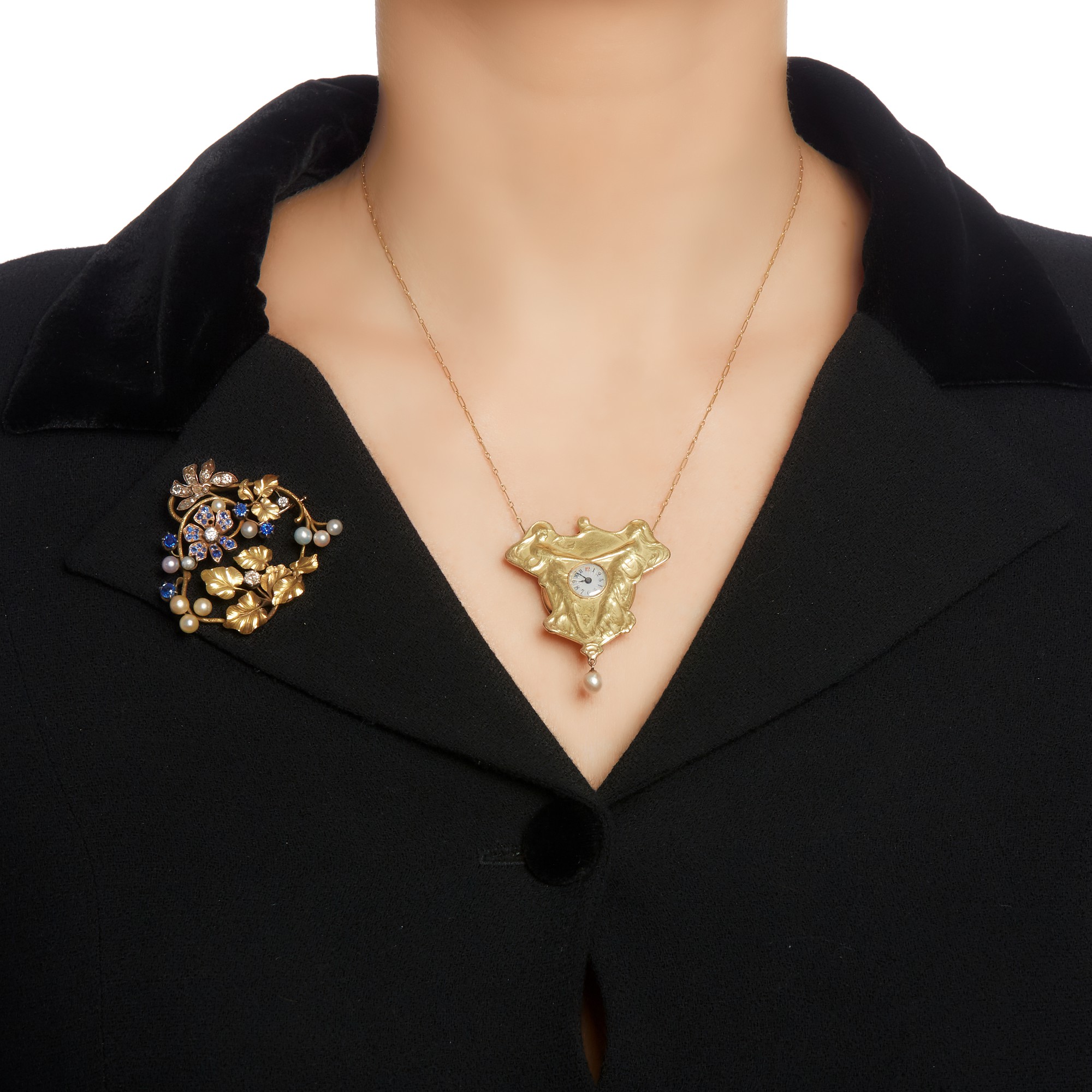 Group of jewels, 19th century | Life is Beautiful: London | 2021 ...