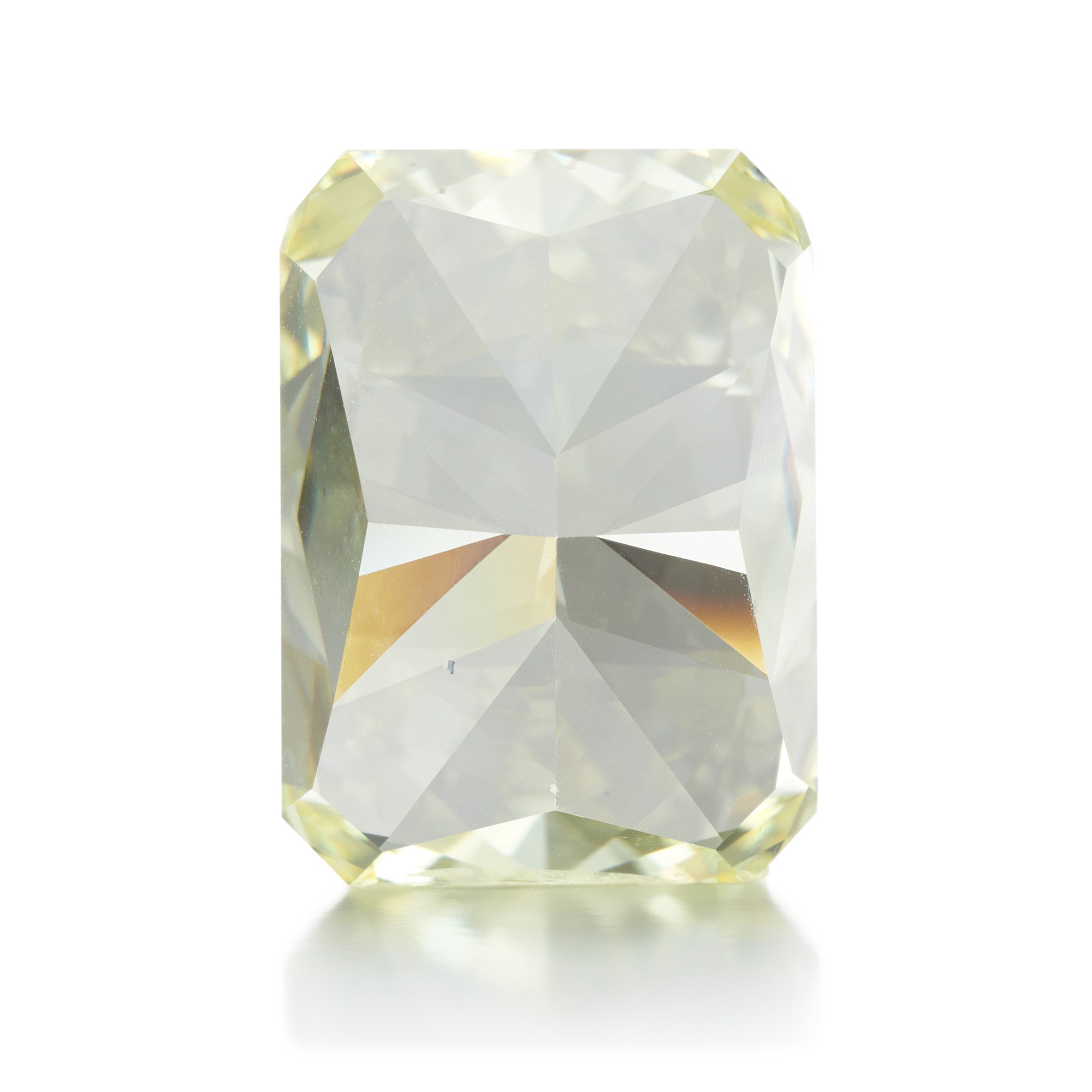 Loose coloured diamond | Fine Jewels | | Sotheby's