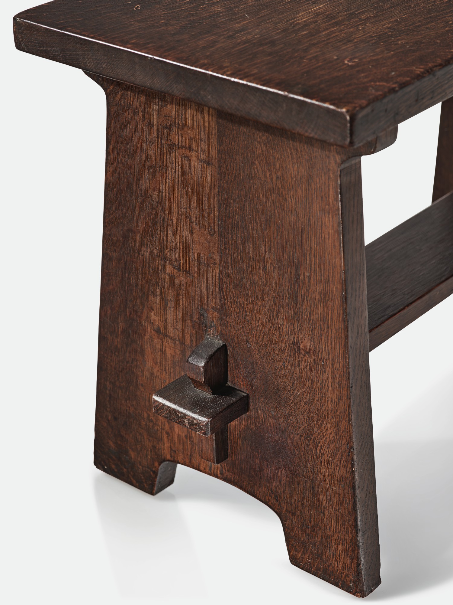 GUSTAV STICKLEY | A RARE CRICKET STOOL, MODEL NO. 194 | Design | 2020 ...