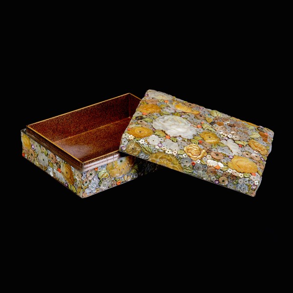 Japan, Meiji period, late 19th century | Shibayama Box and Cover ...