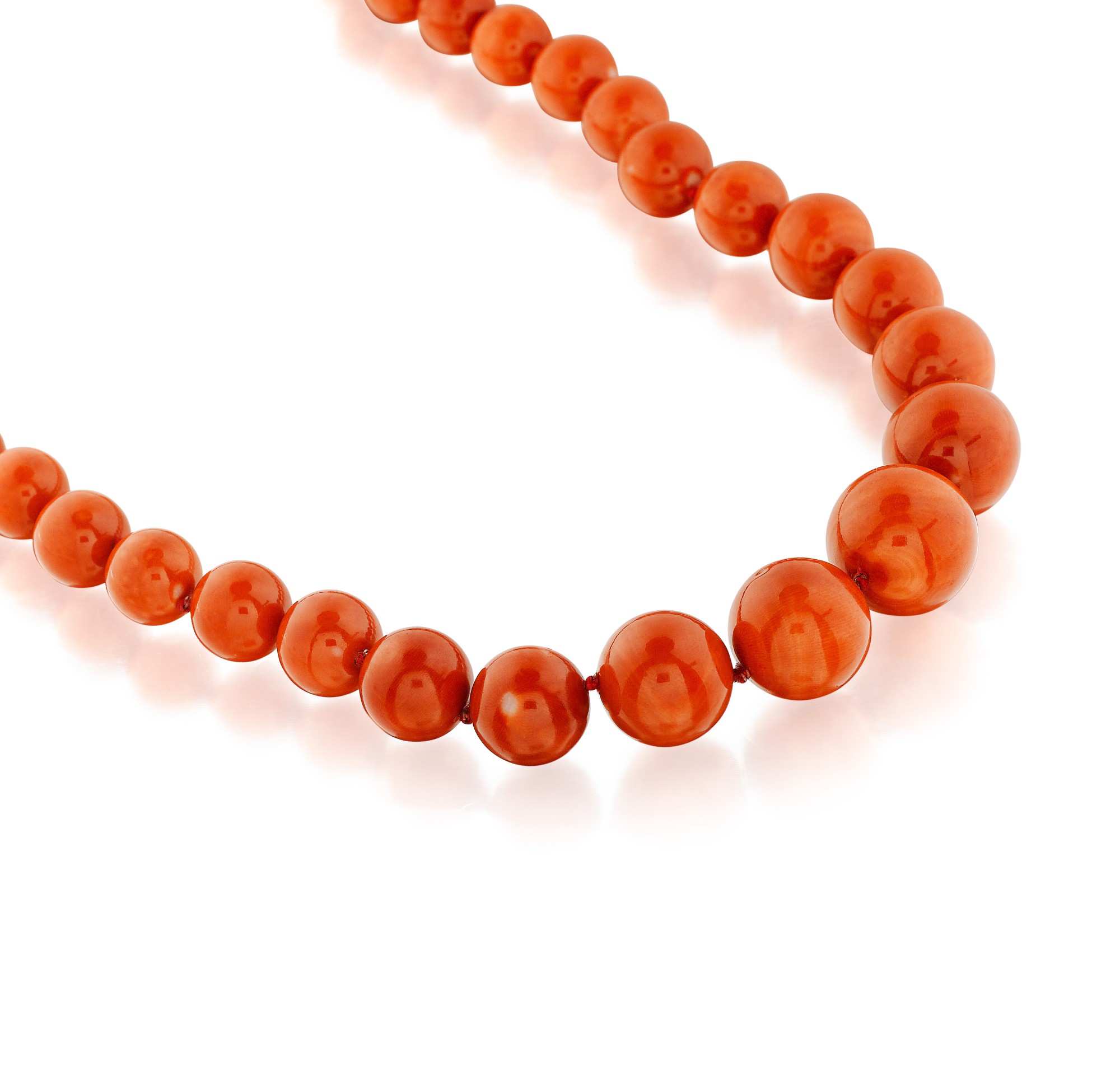 Collier corail | Coral necklace | Fine Jewels | 2021 | Sotheby's
