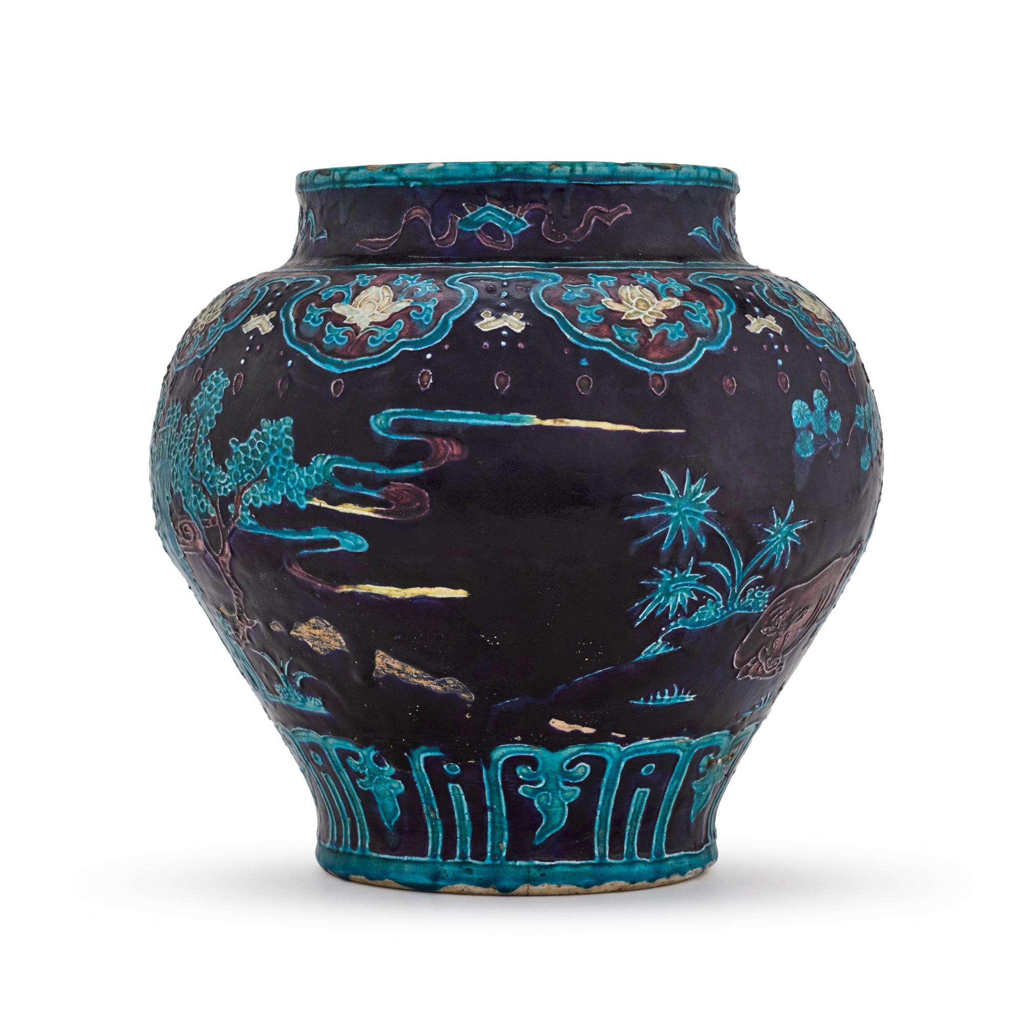 A Fahua 'figural' jar, Ming dynasty, 16th century | 明十六世紀 琺華人物故事圖罐 | A ...