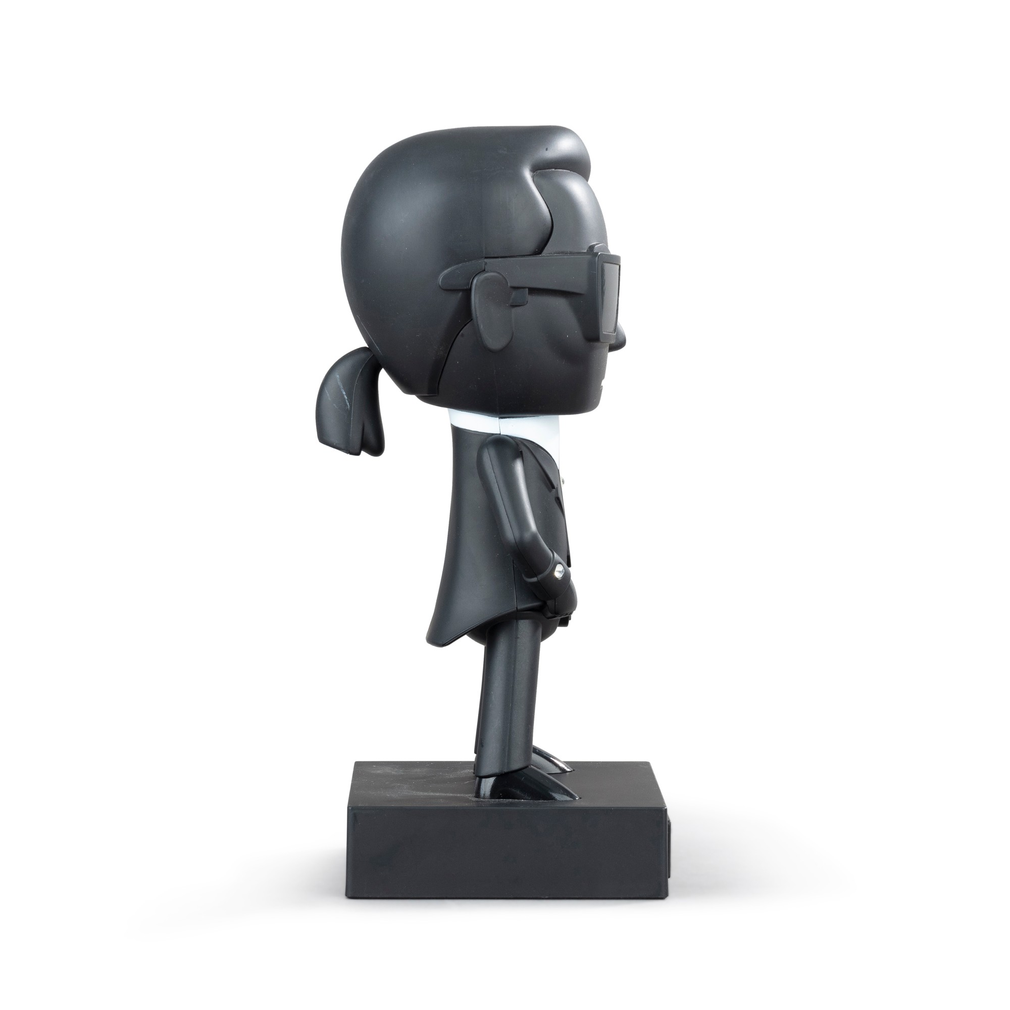 Tokidoki design by Simone Legno A figure of Karl Lagerfeld | KARL, Karl ...