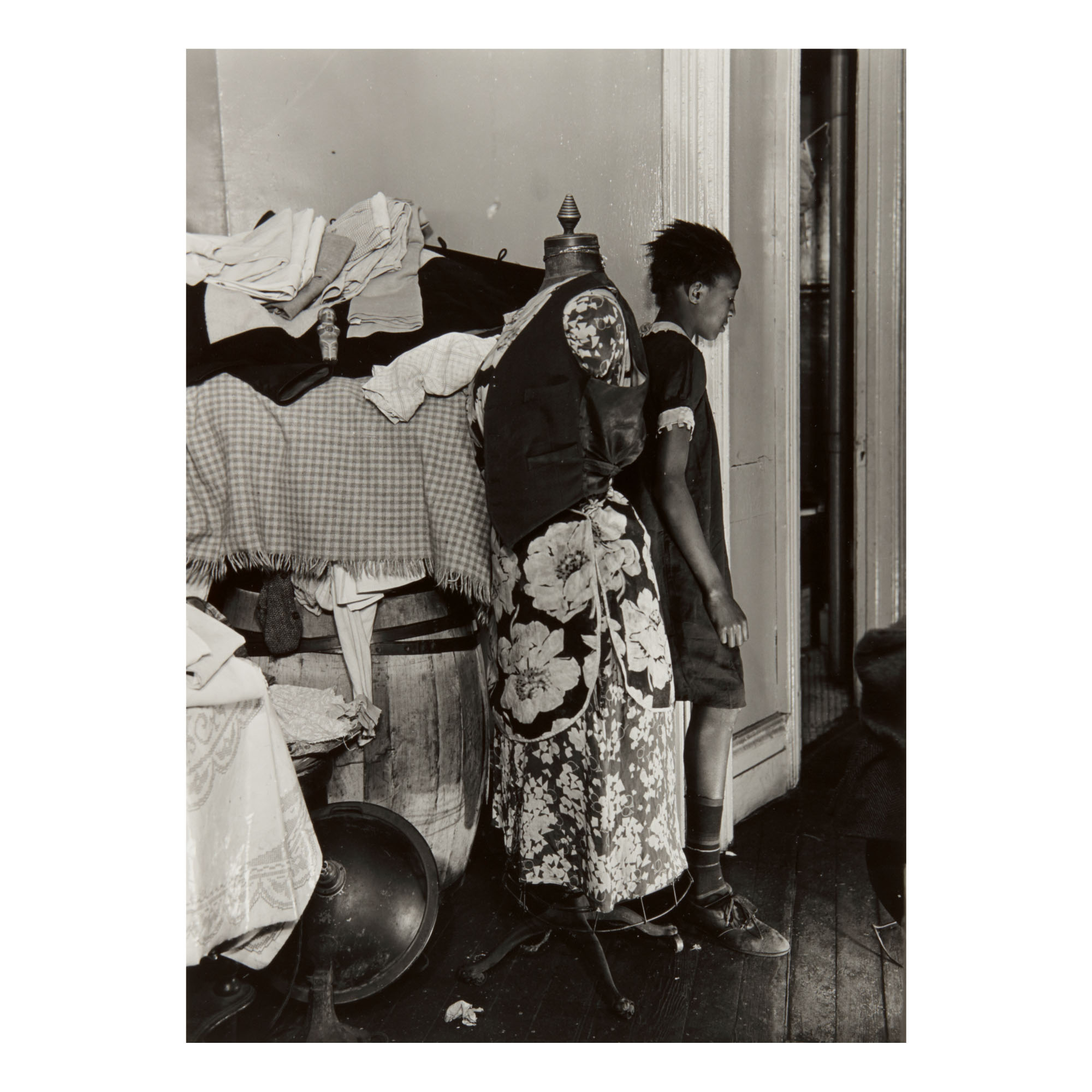 AARON SISKIND | SELECTED IMAGES (FROM HARLEM DOCUMENT) | Photographs ...
