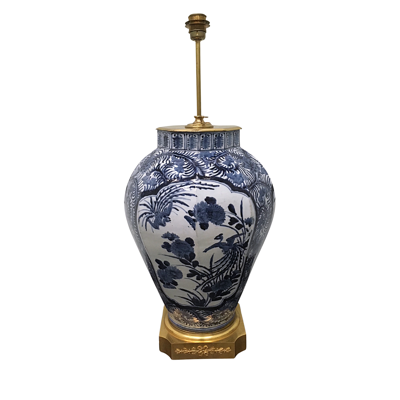 Vintage European Delft Style Ceramic Table Lamp Available For Immediate ...