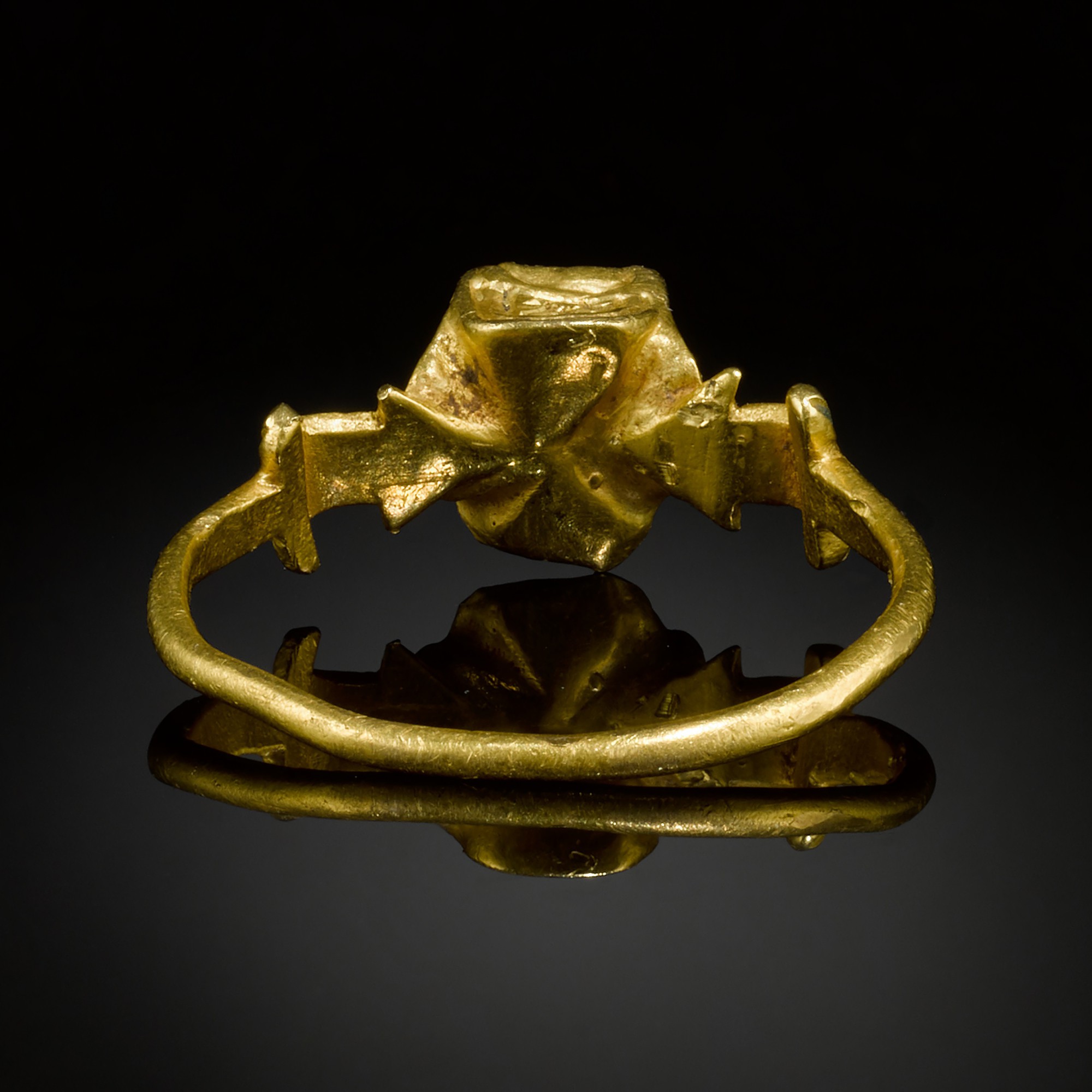 Spanish or Spanish Colonial, 16th century | Ring | Old Master Sculpture ...