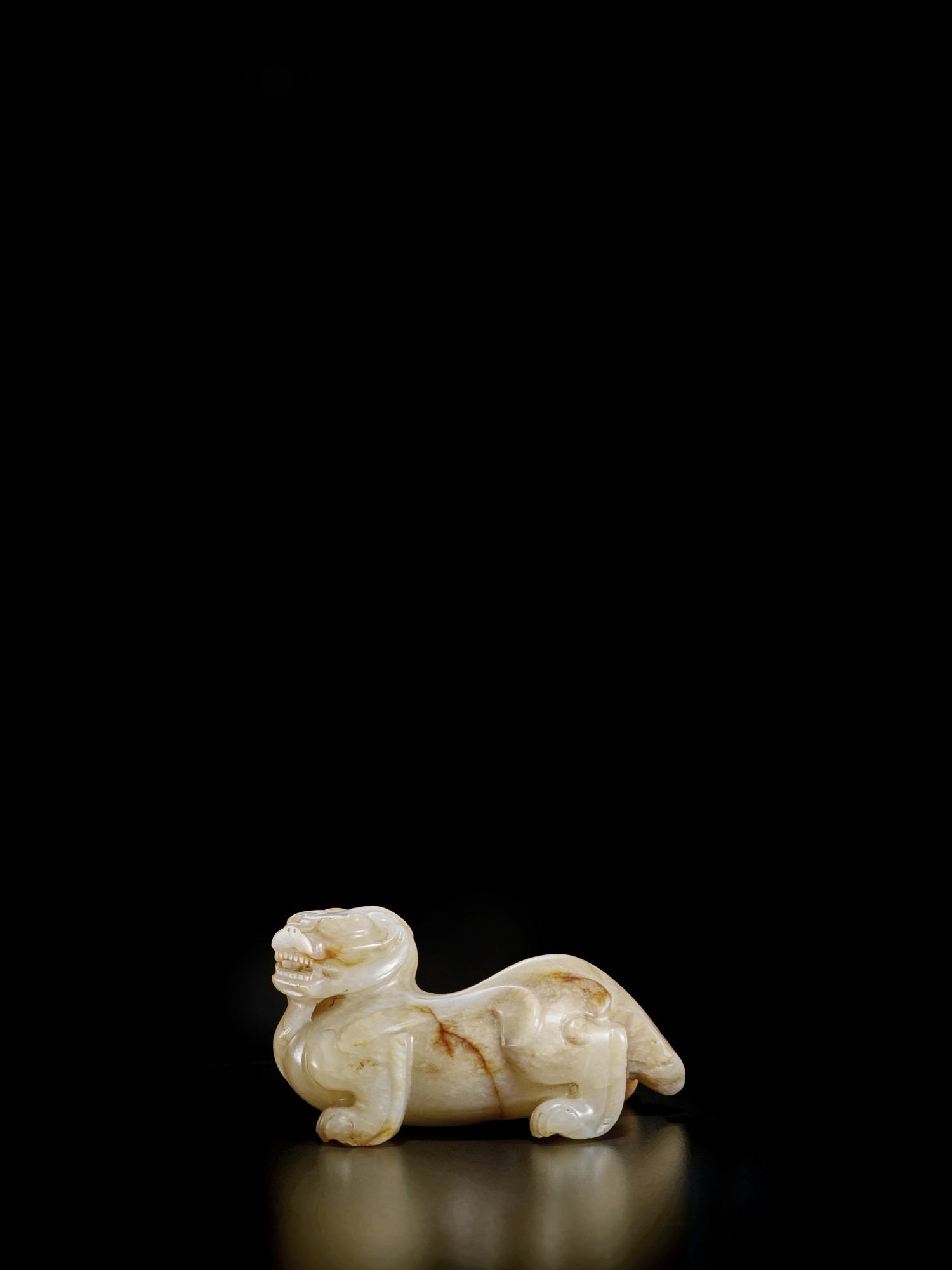 A beige and russet jade bixie, Han - Six Dynasties | 漢至六朝 玉辟邪 ...