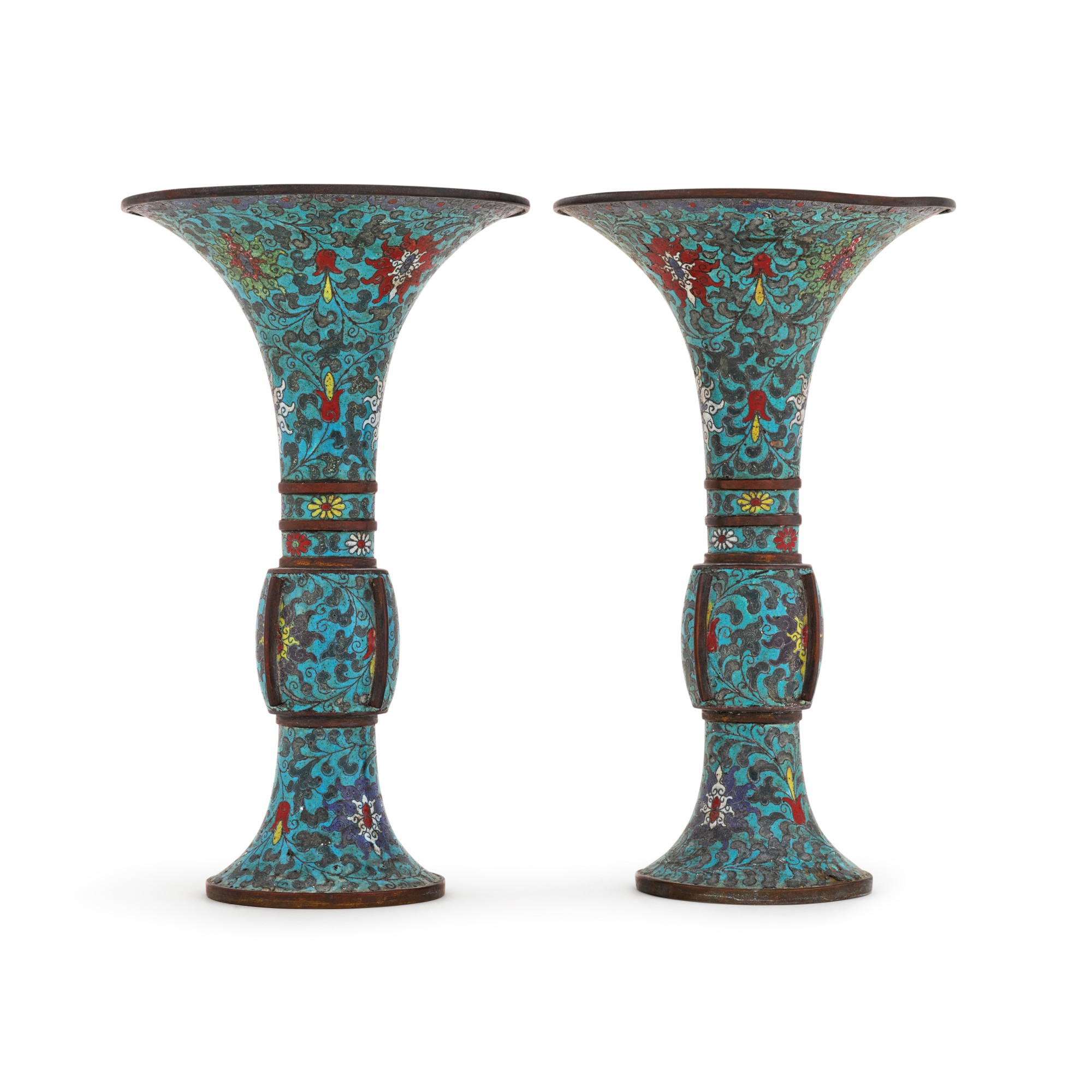 A pair of cloisonné enamel beaker vases, gu, Early Qing dynasty | 清初 ...