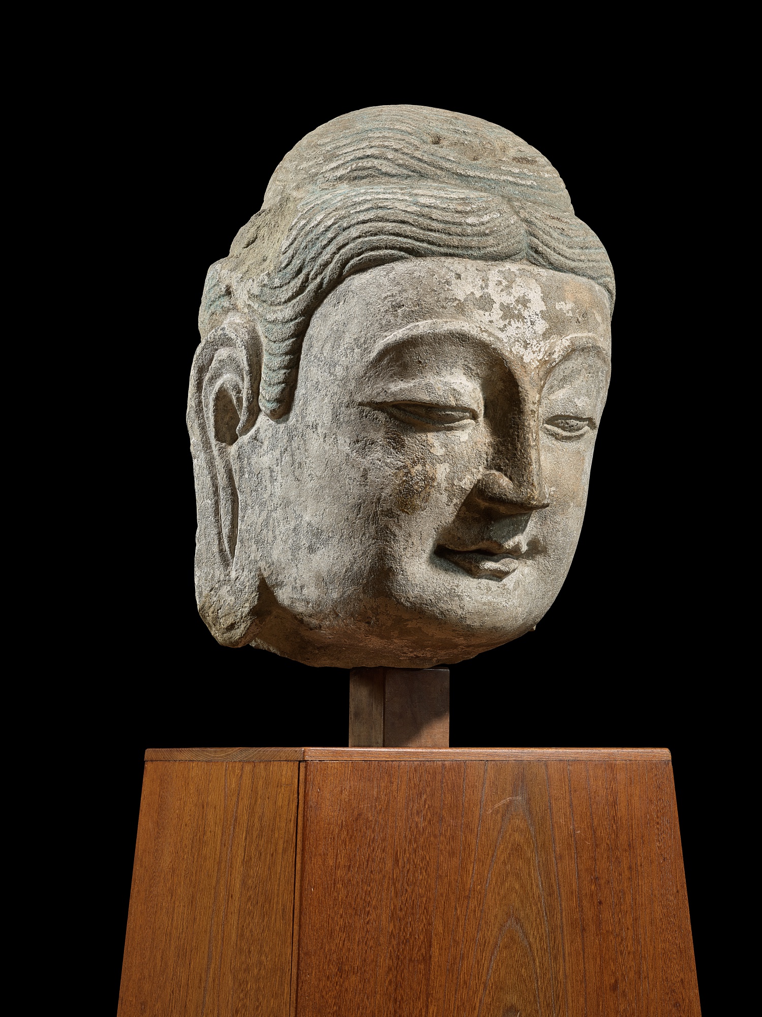 An important and very rare sandstone head of Buddha, Sui - Tang dynasty ...