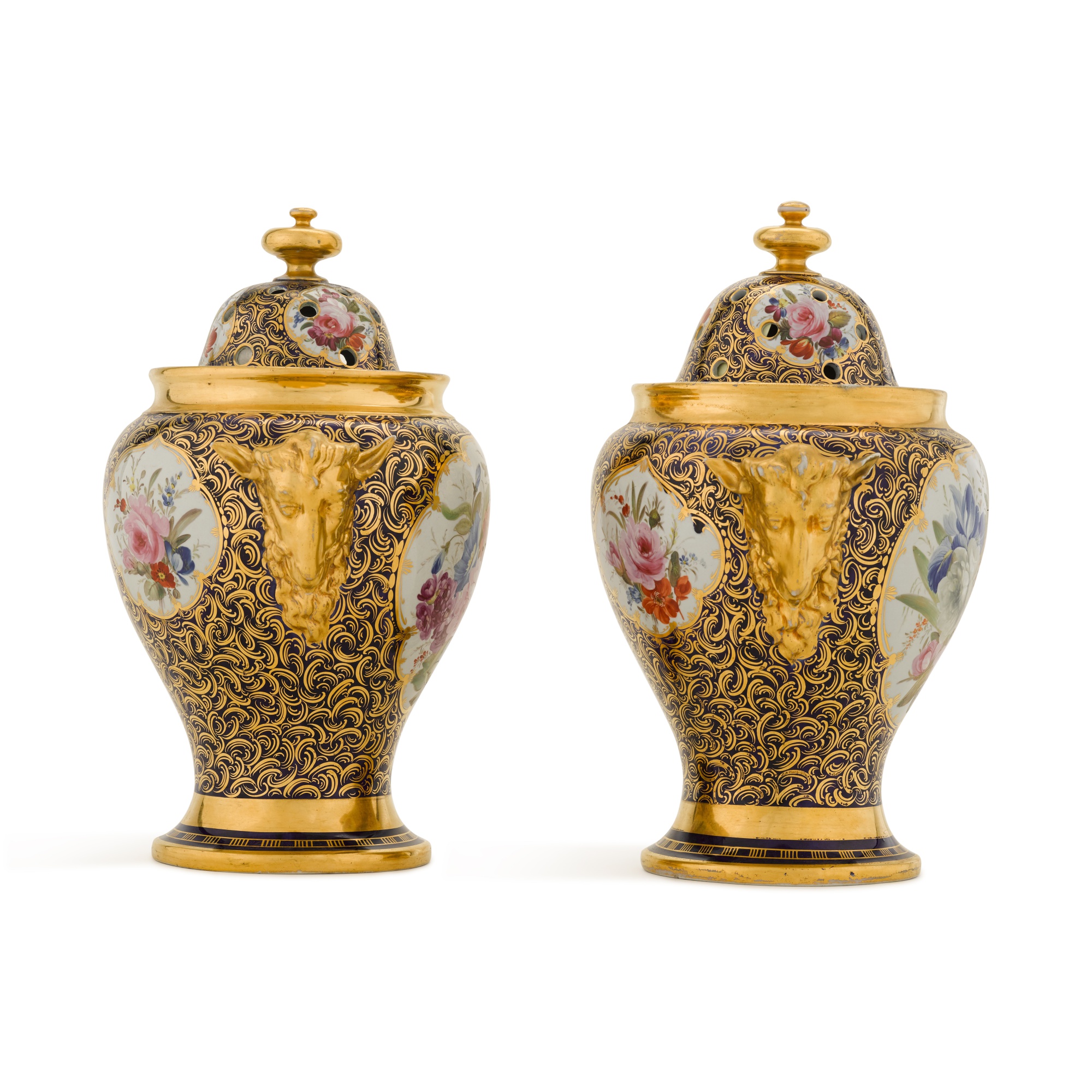 A pair of Mason's Patent Ironstone dark-blue-ground pot-pourri vases ...