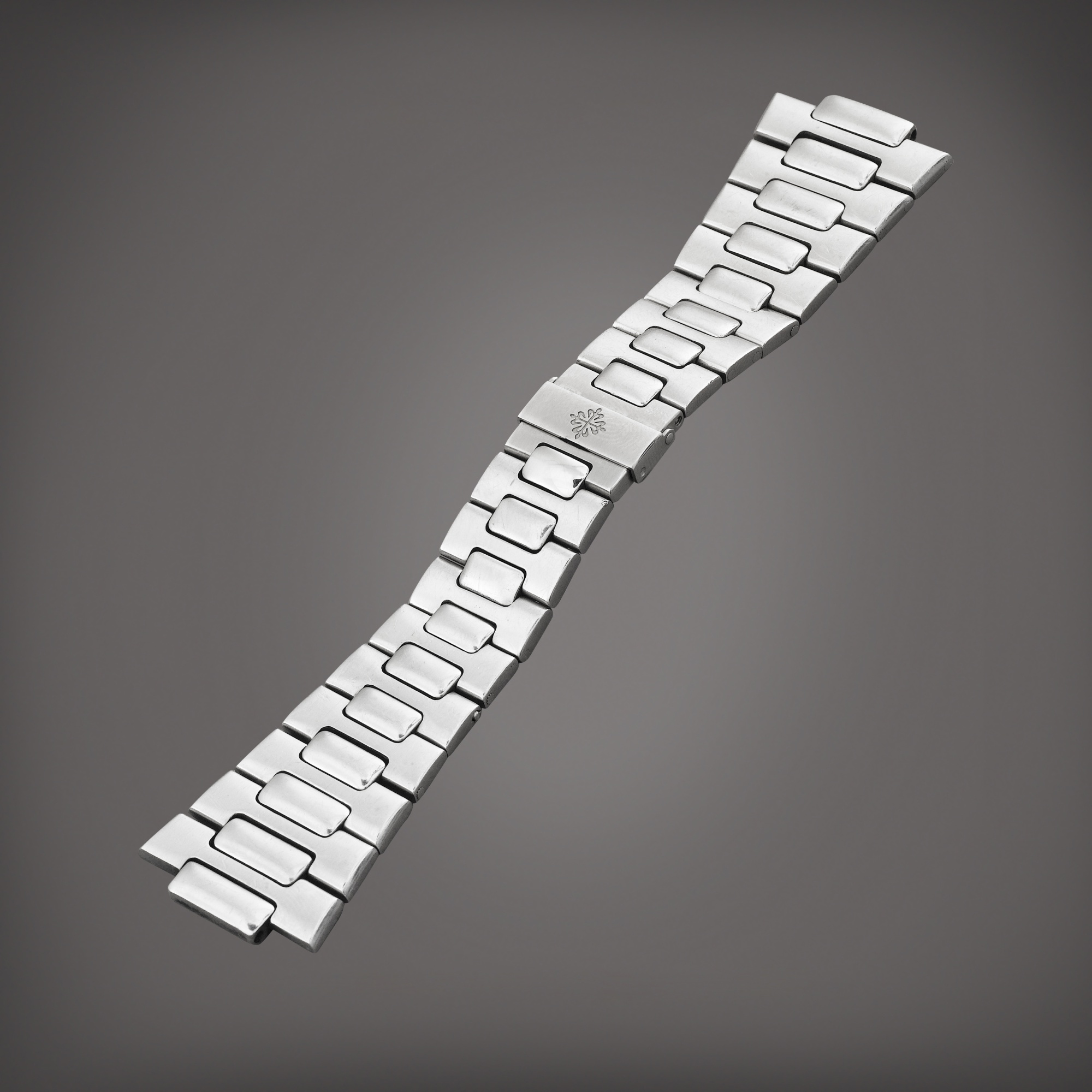 Nautilus, reference 3700 Bracelet en acier avec double boucle ...