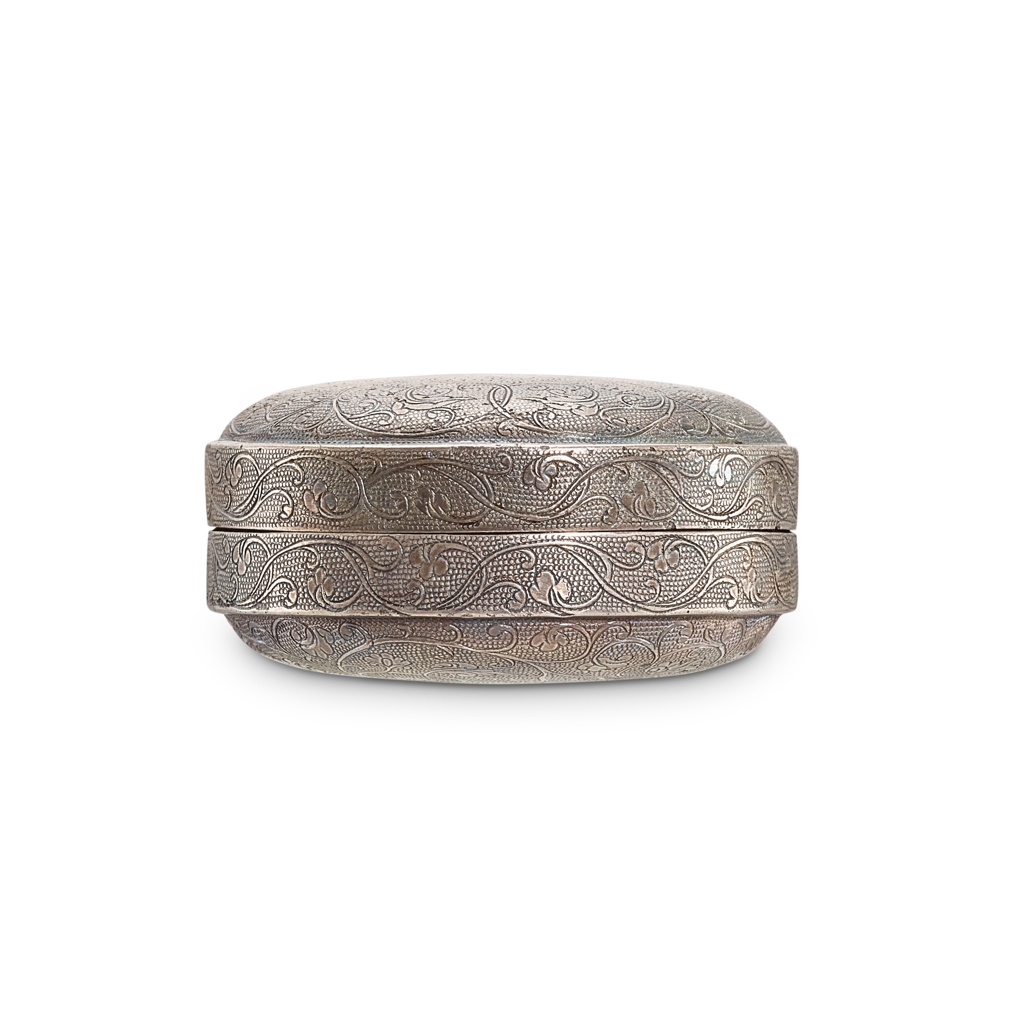 A small silver 'floral' box and cover, Tang dynasty 唐 銀鏨纏枝花蓋盒 | Chinese ...