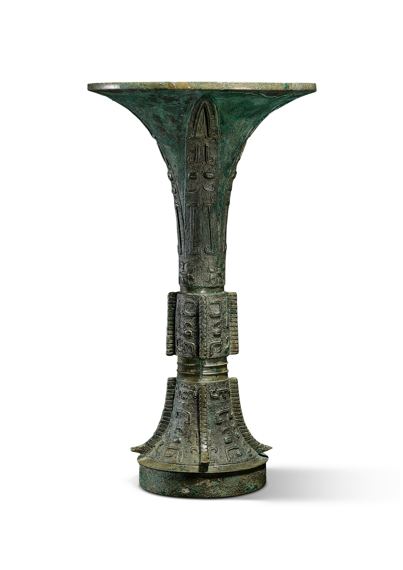 An archaic bronze ritual wine vessel, gu, Shang dynasty, Anyang phase ...