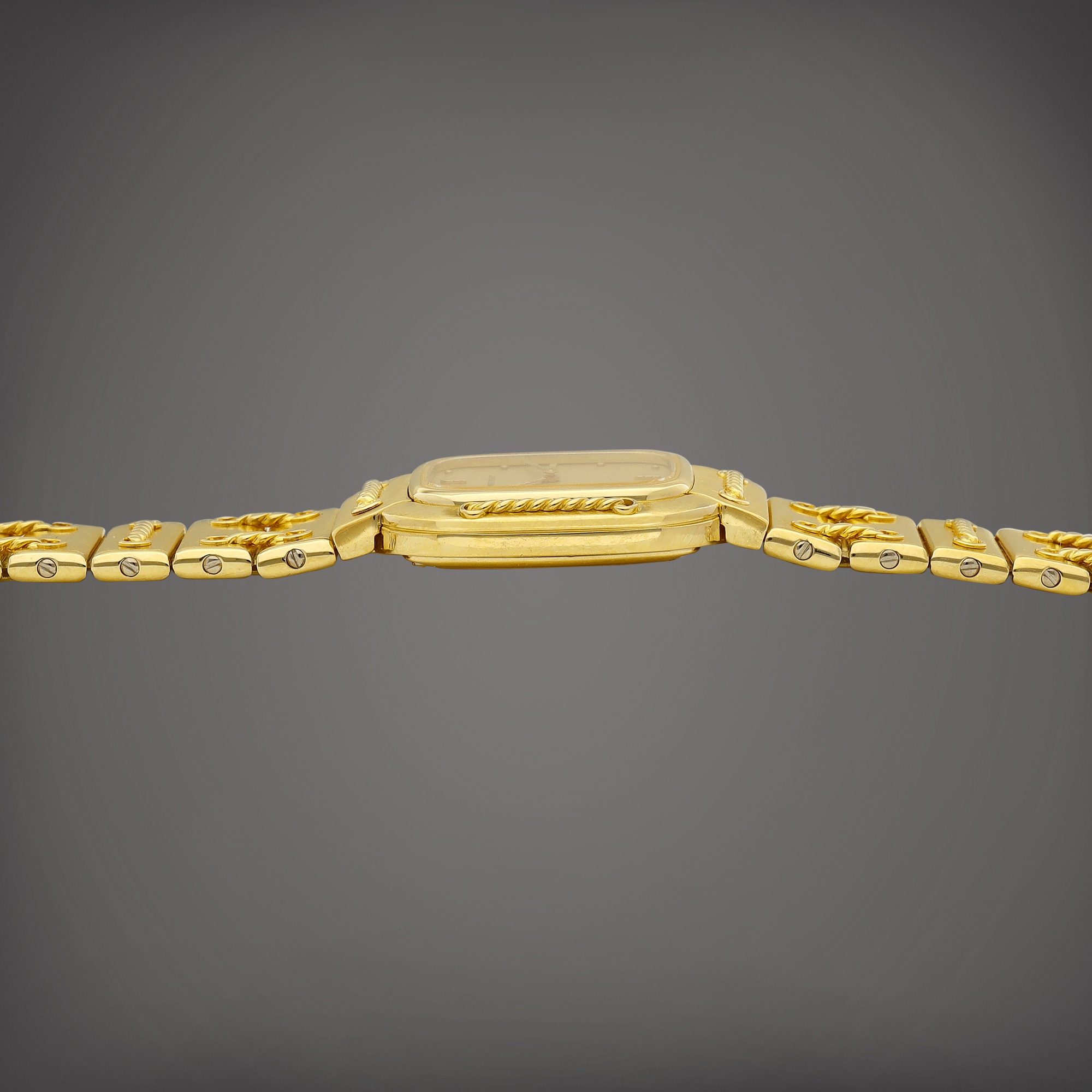 Rope | A yellow gold bracelet watch, Circa 1980 | 愛彼 | Rope | 黃金鏈帶腕錶，約 ...