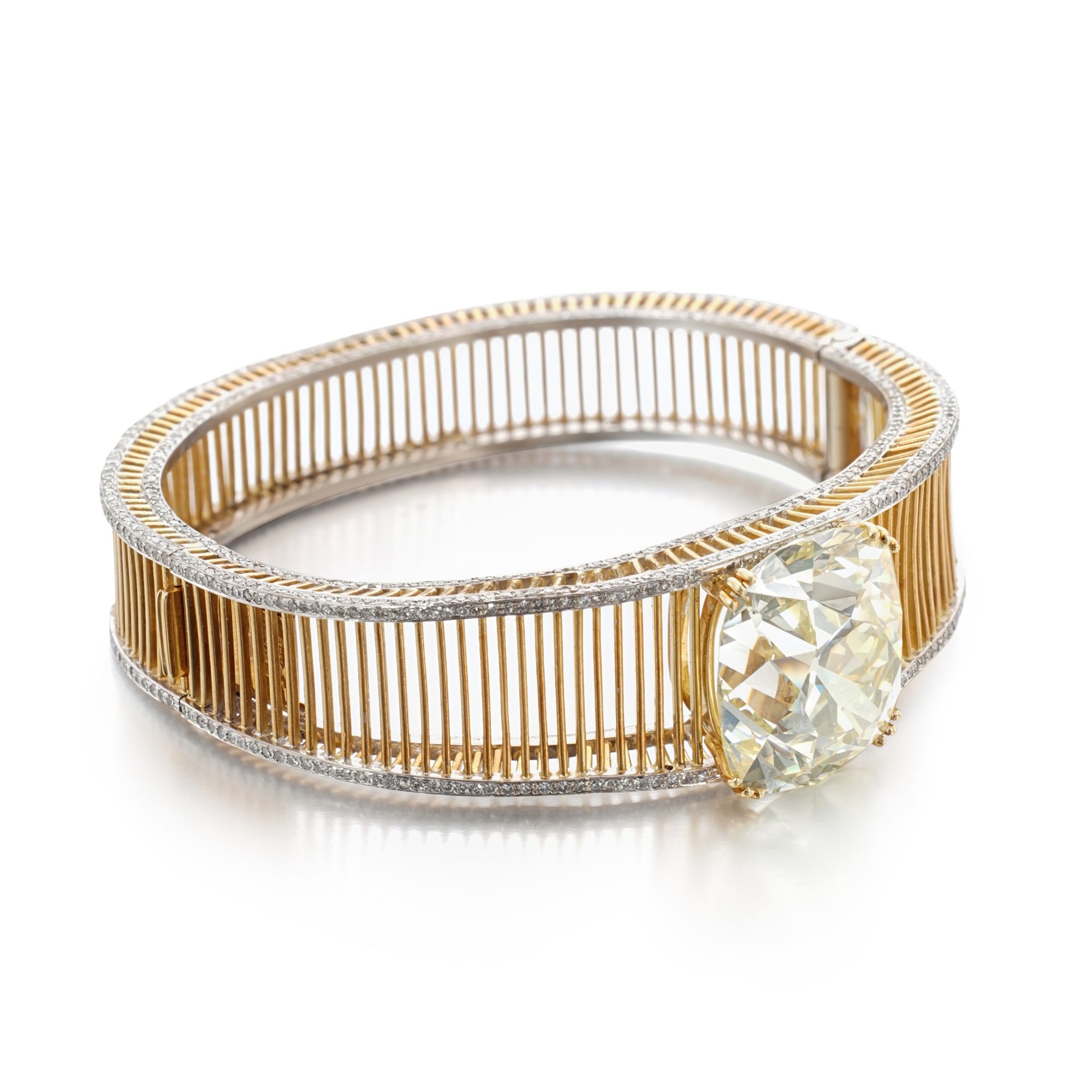 Diamond bangle | 鑽石手鐲 | Magnificent Jewels and Noble Jewels | | Sotheby's