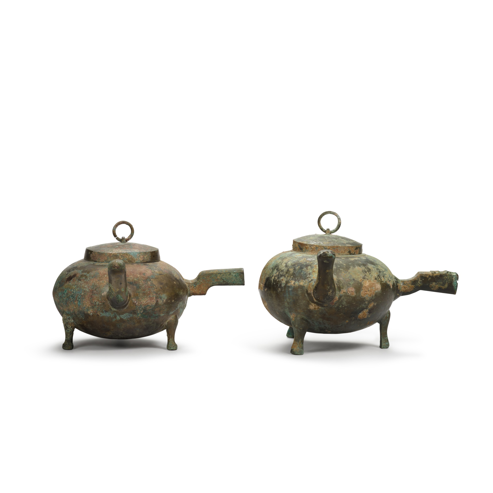 Two bronze tripod pouring vessels, He, Han dynasty | 漢 青銅鳥首盉一組兩件 ...