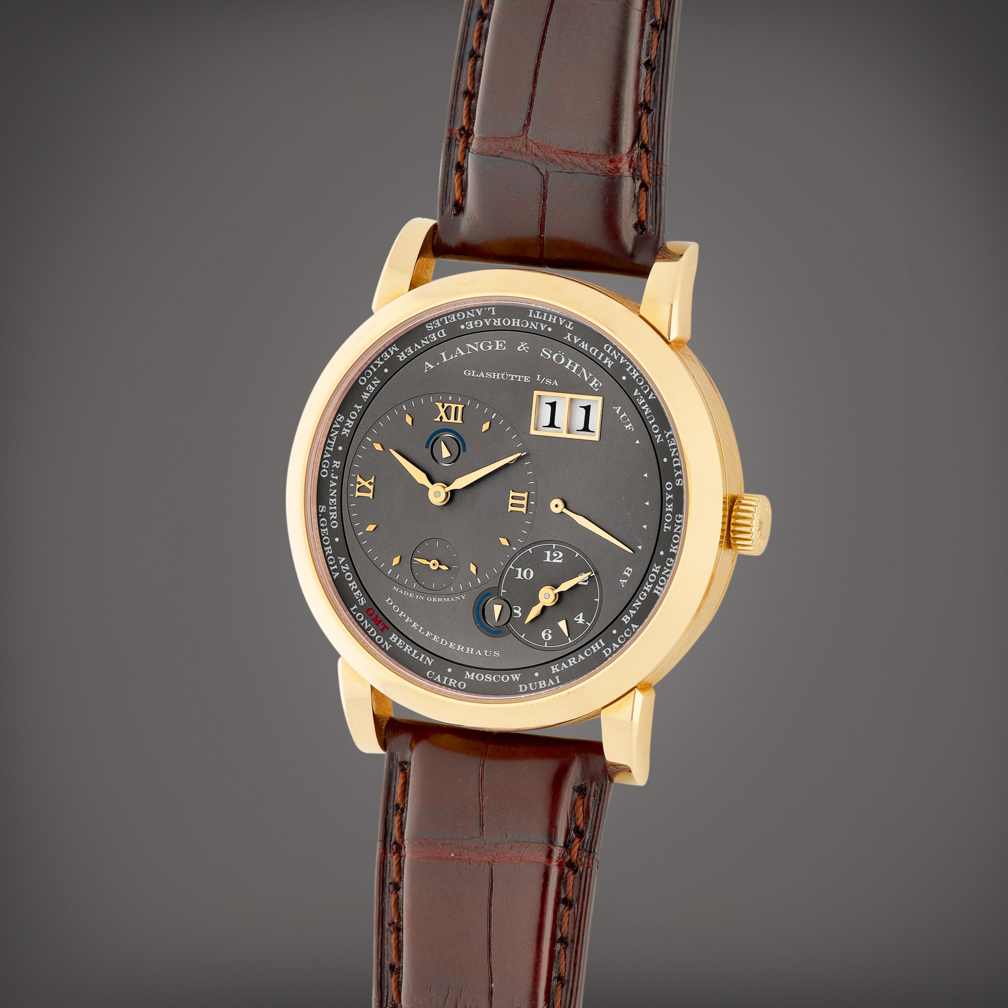 Lange 1 Time Zone, Reference 116.033 | A pink gold world time ...