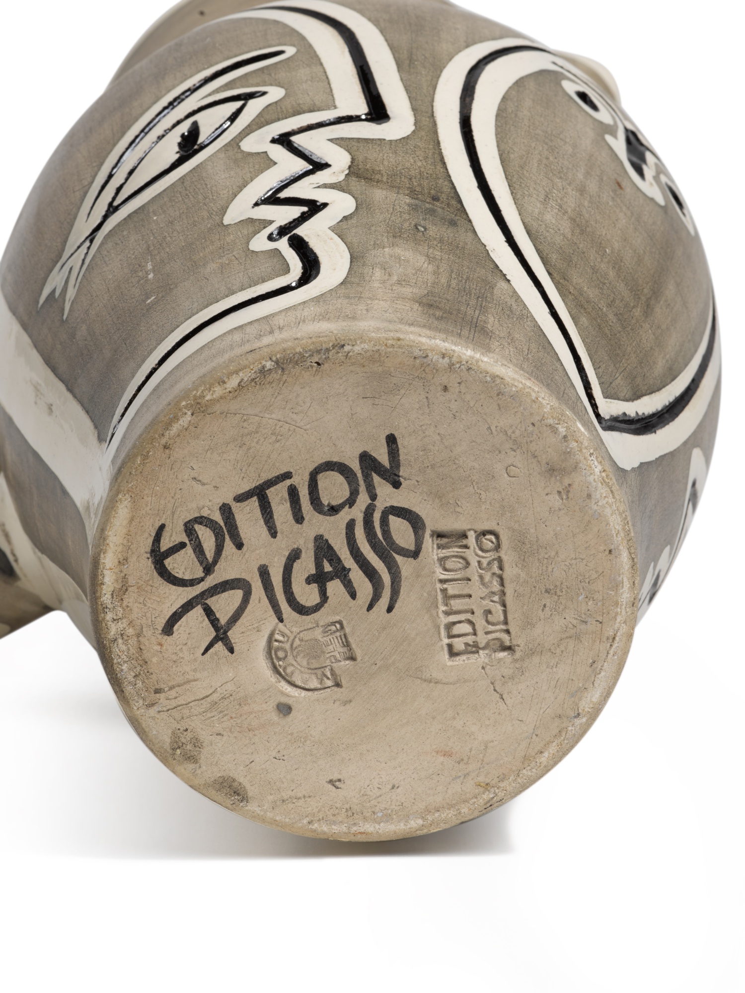 Pichet gravé gris (A. R. 246) | Pablo Picasso including Important ...