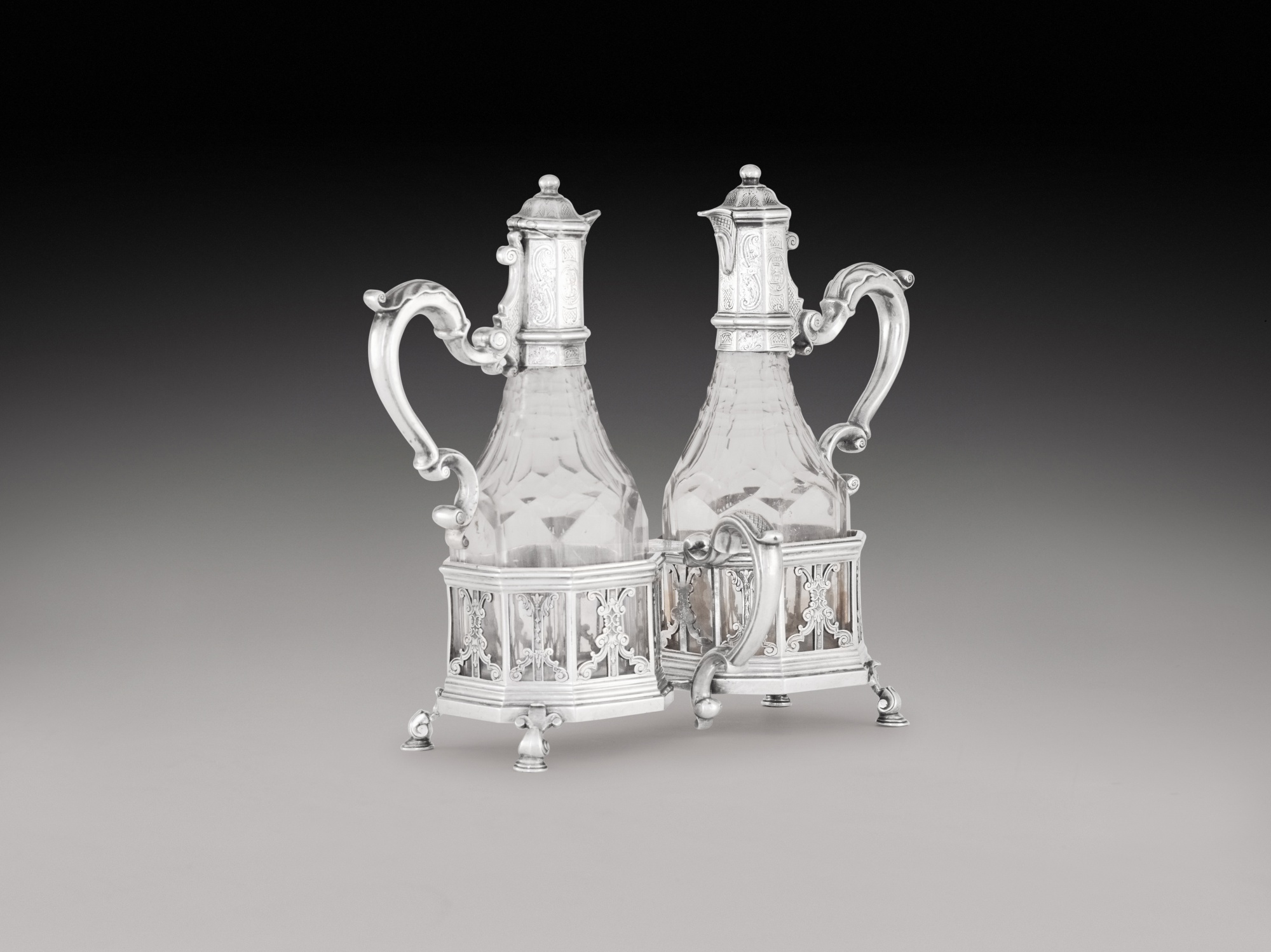 A George II silver cruet, Peter Archambo, London, 1733 | The Edith ...