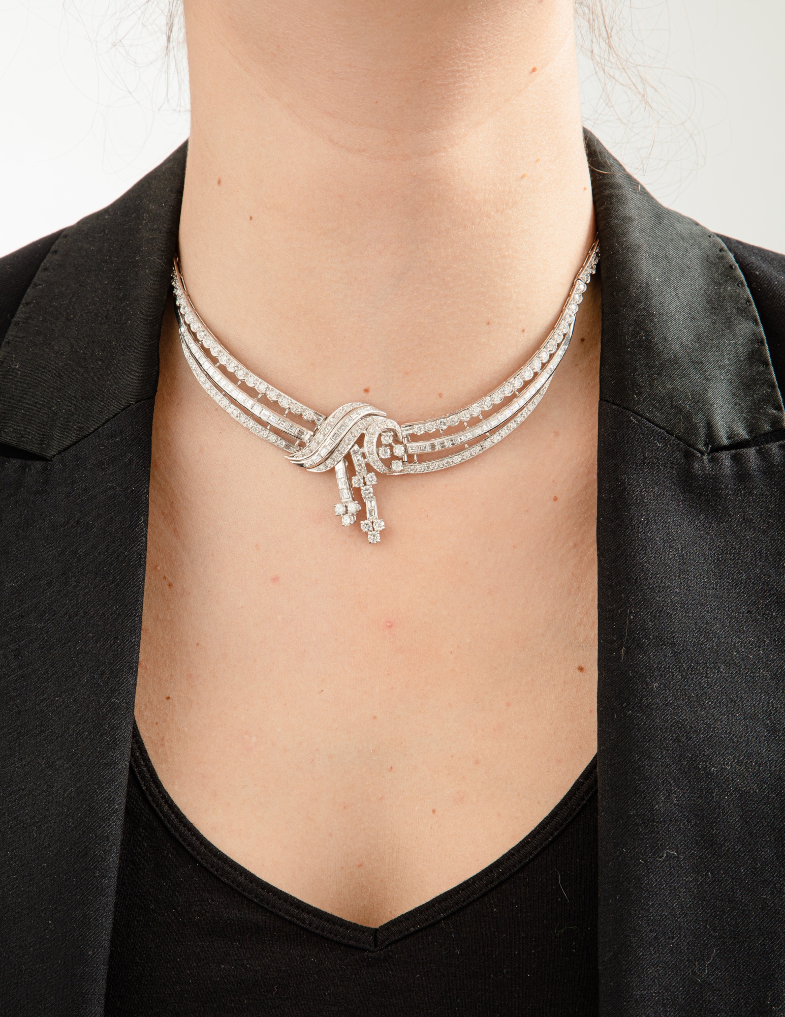 Collier et paire de clips pendants d'oreille diamants | Diamond ...