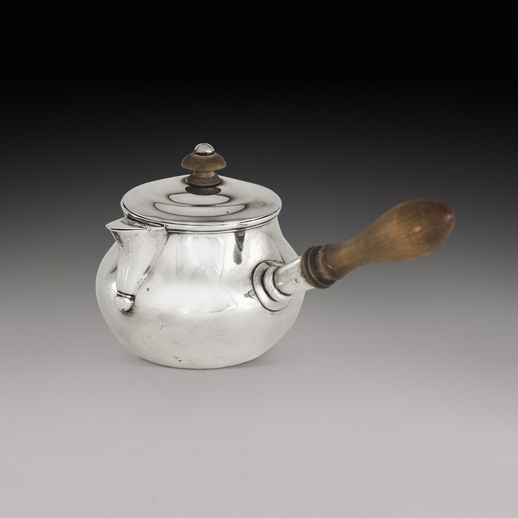 An Indian Colonial silver brandy warmer, Mathies & Barron, Bombay ...