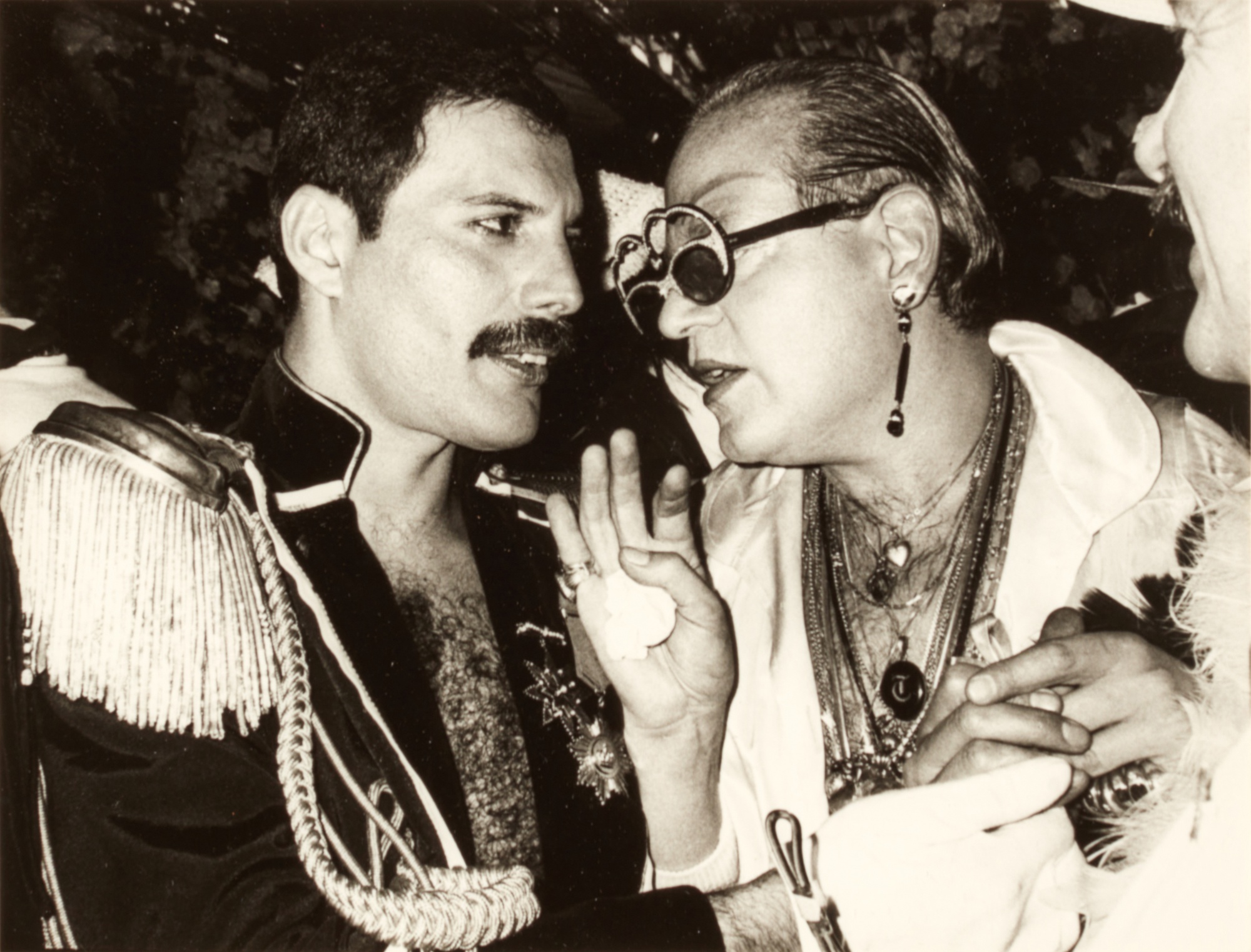 Freddie Mercury | 8 photographs of Freddie's 39th birthday party ...