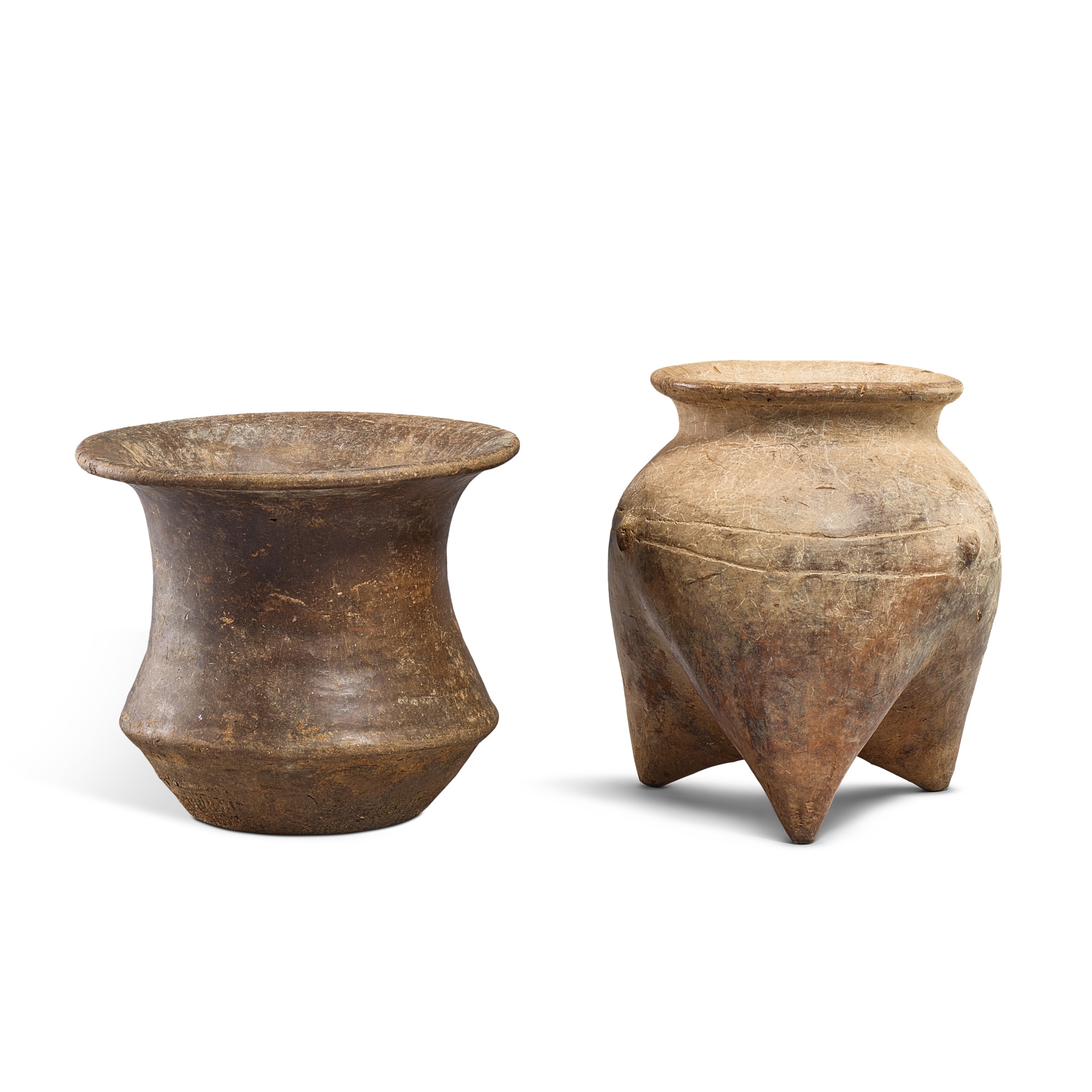 Two pottery vessels, Xiajiadian culture, 2nd Millennium BC 夏家店文化 陶鬲兩件 ...