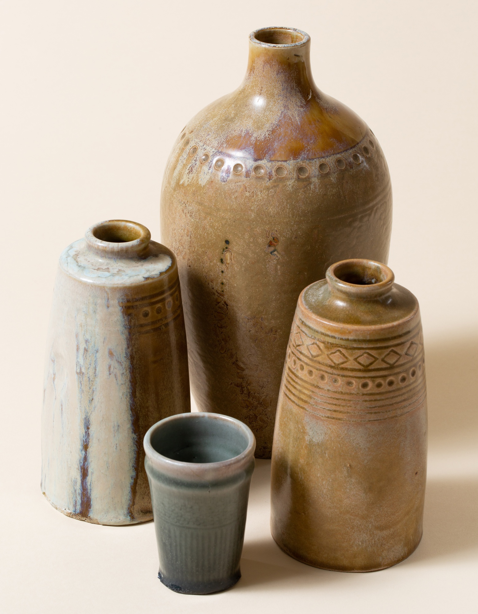 Trois vases et un goblet | Important Design | | Sotheby's