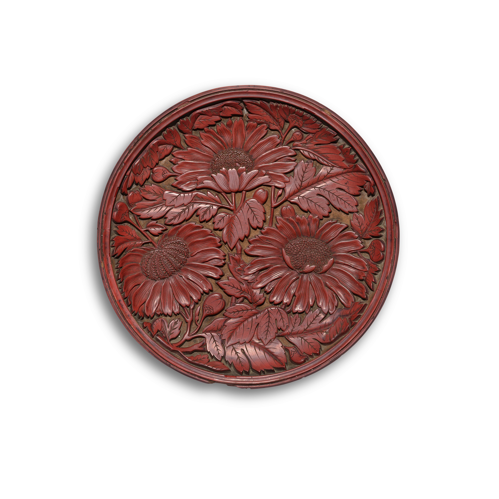 A finely carved cinnabar lacquer 'chrysanthemum' dish, Yuan dynasty | 元 ...