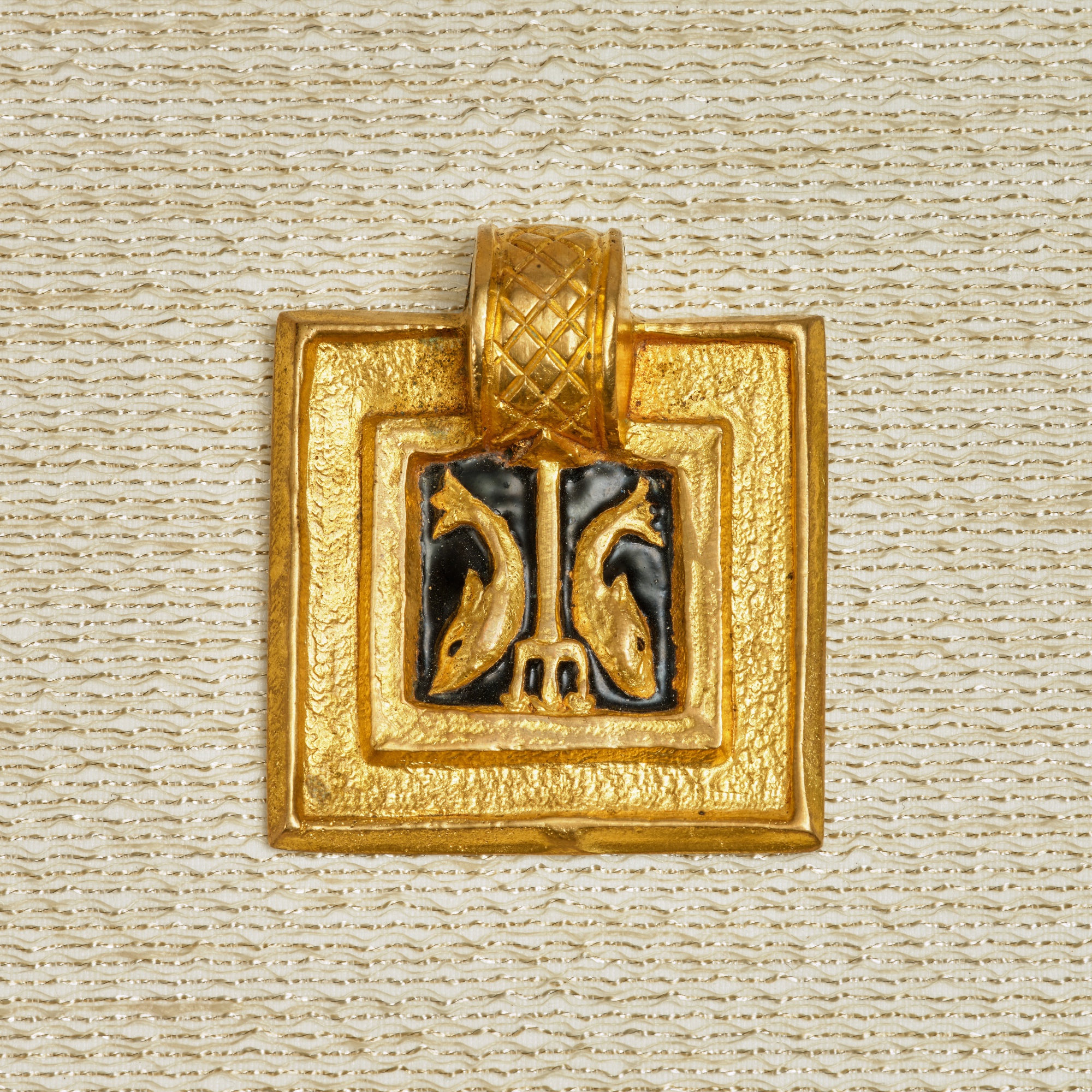"Poissons" Pendant | Poetry and Passion: The Distinctive Jewelry and ...